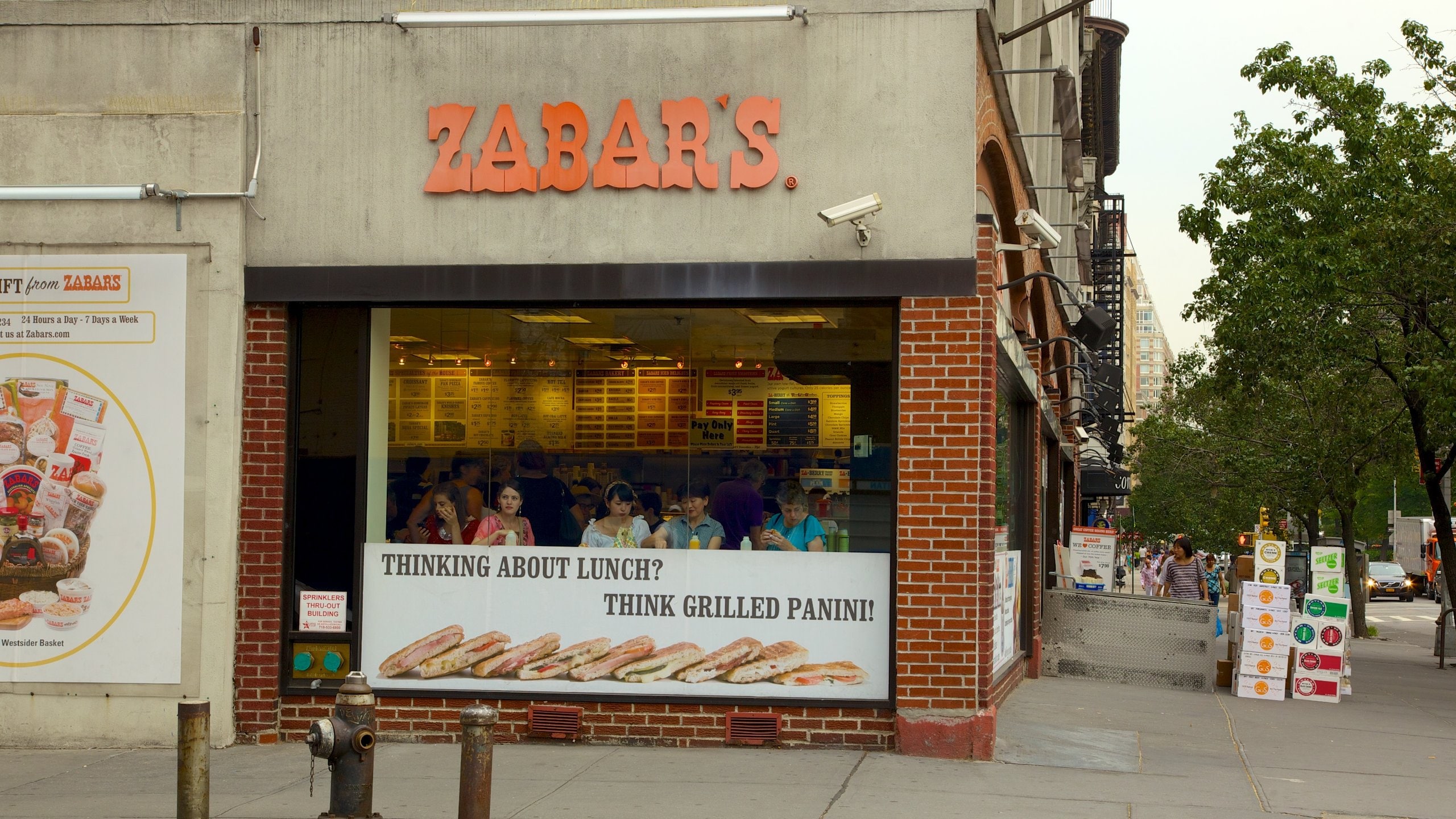 Zabar's, New York Vacation Rentals: hotel rentals & more | Vrbo