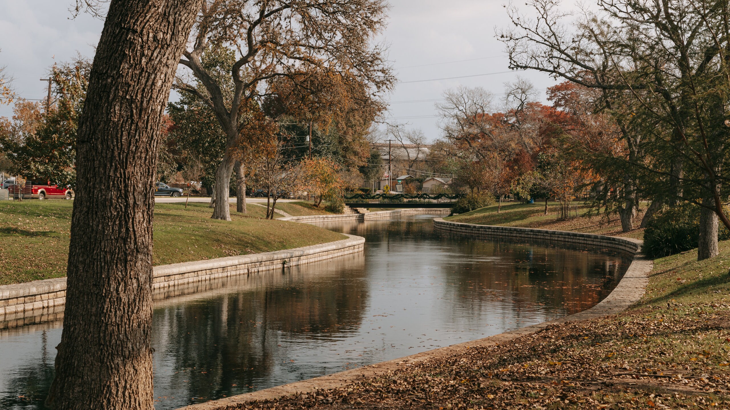 Hotels near Landa Park, New Braunfels: Find $85 Hotel Deals | Travelocity