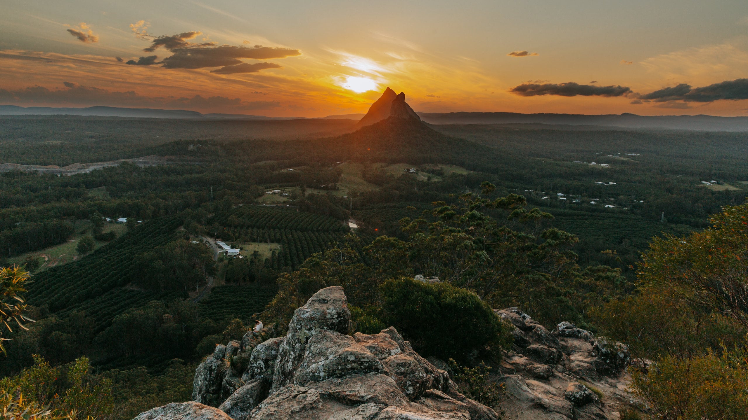Mount Ngungun in Glass House Mountains Touren und Aktivitaten Expedia