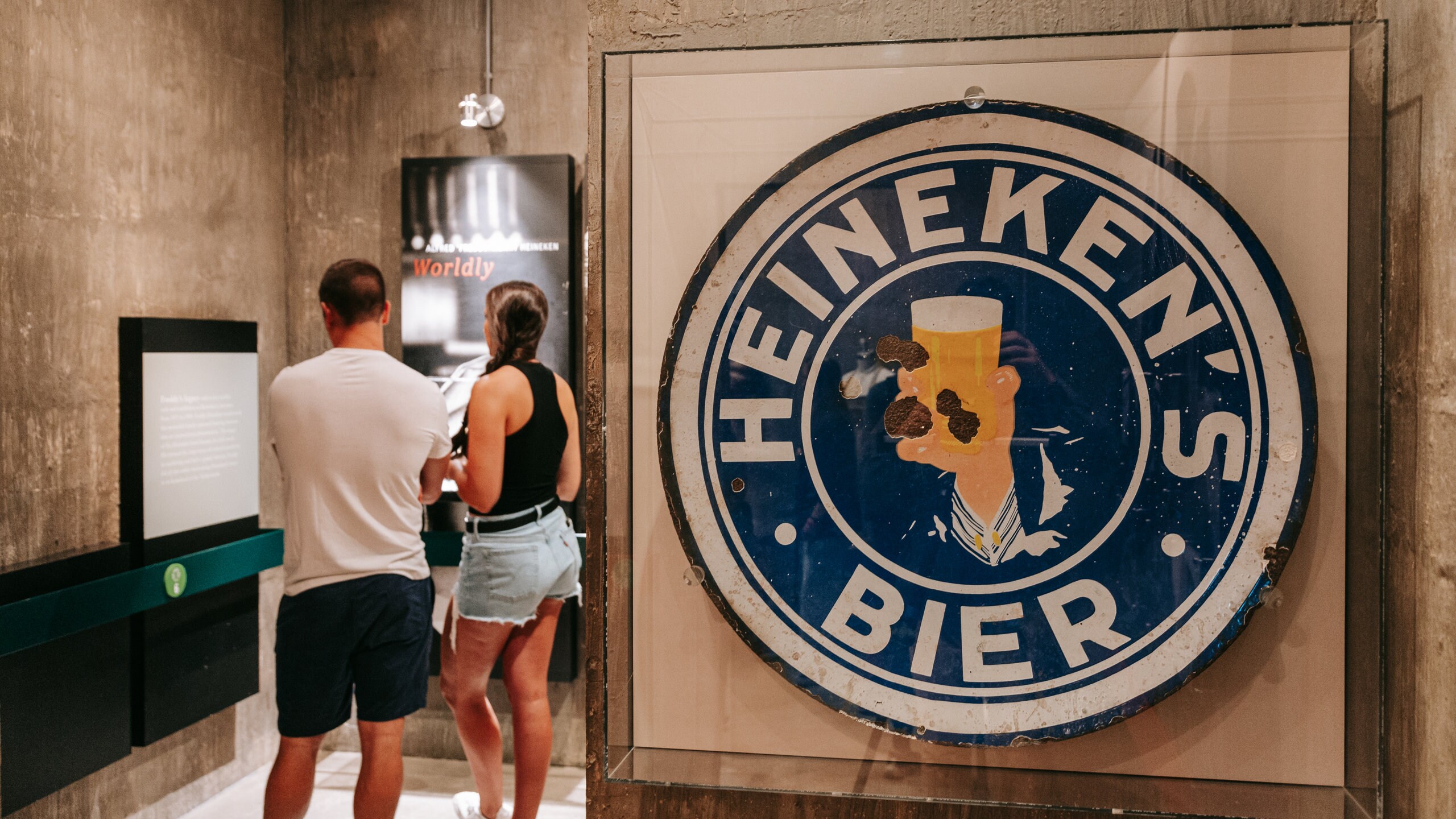 Logotipo De La Experiencia Heineken Home Page Official Website