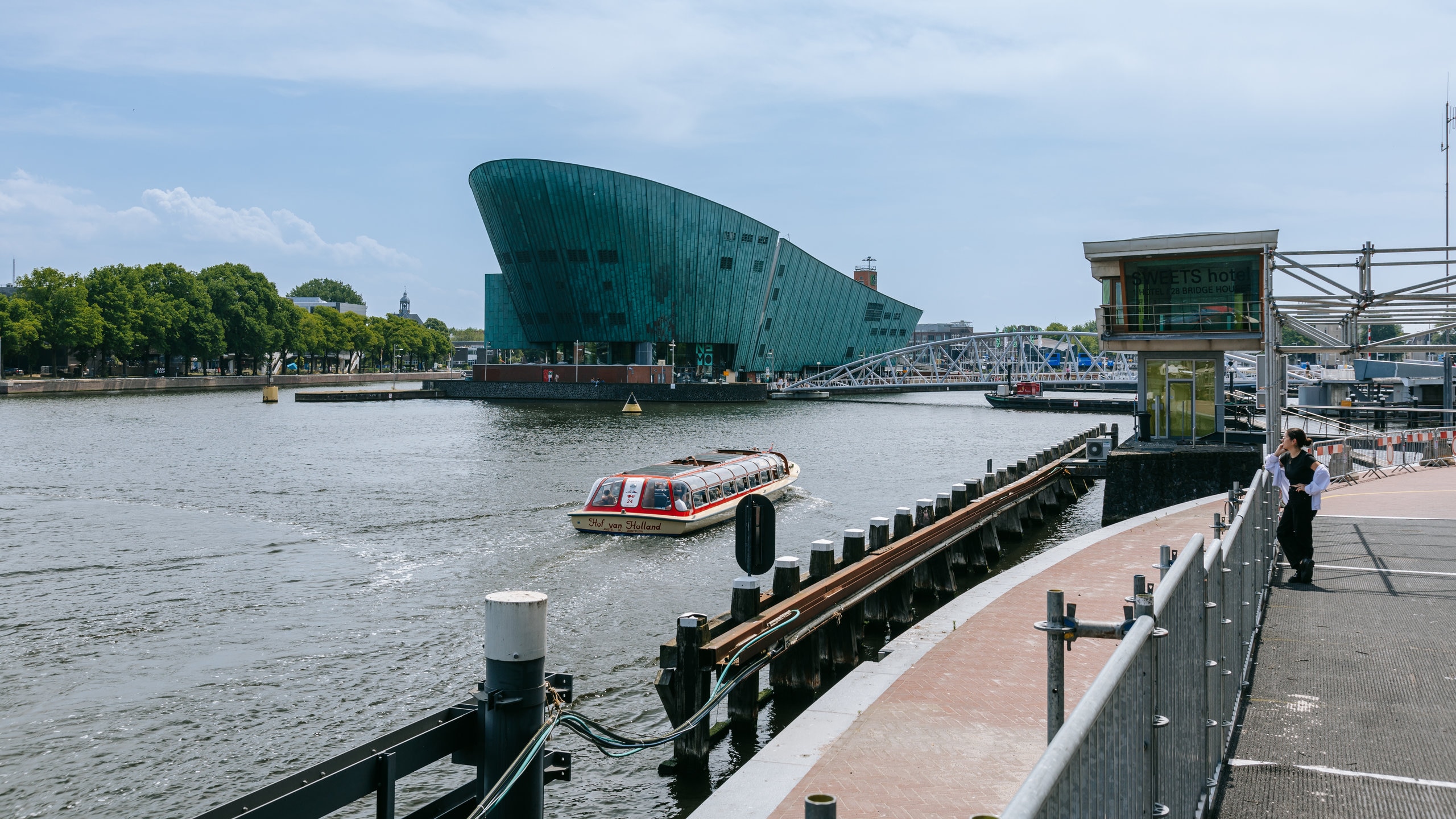 Nemo Amsterdam New Metropolis (Nemo) Science Museum And Replica VOC