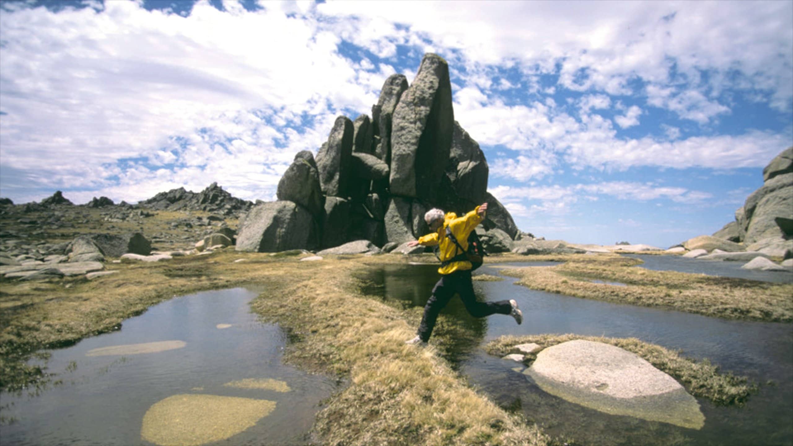 Snowy Monaro Regional Council, AU holiday accommodation from AU$ 150 ...