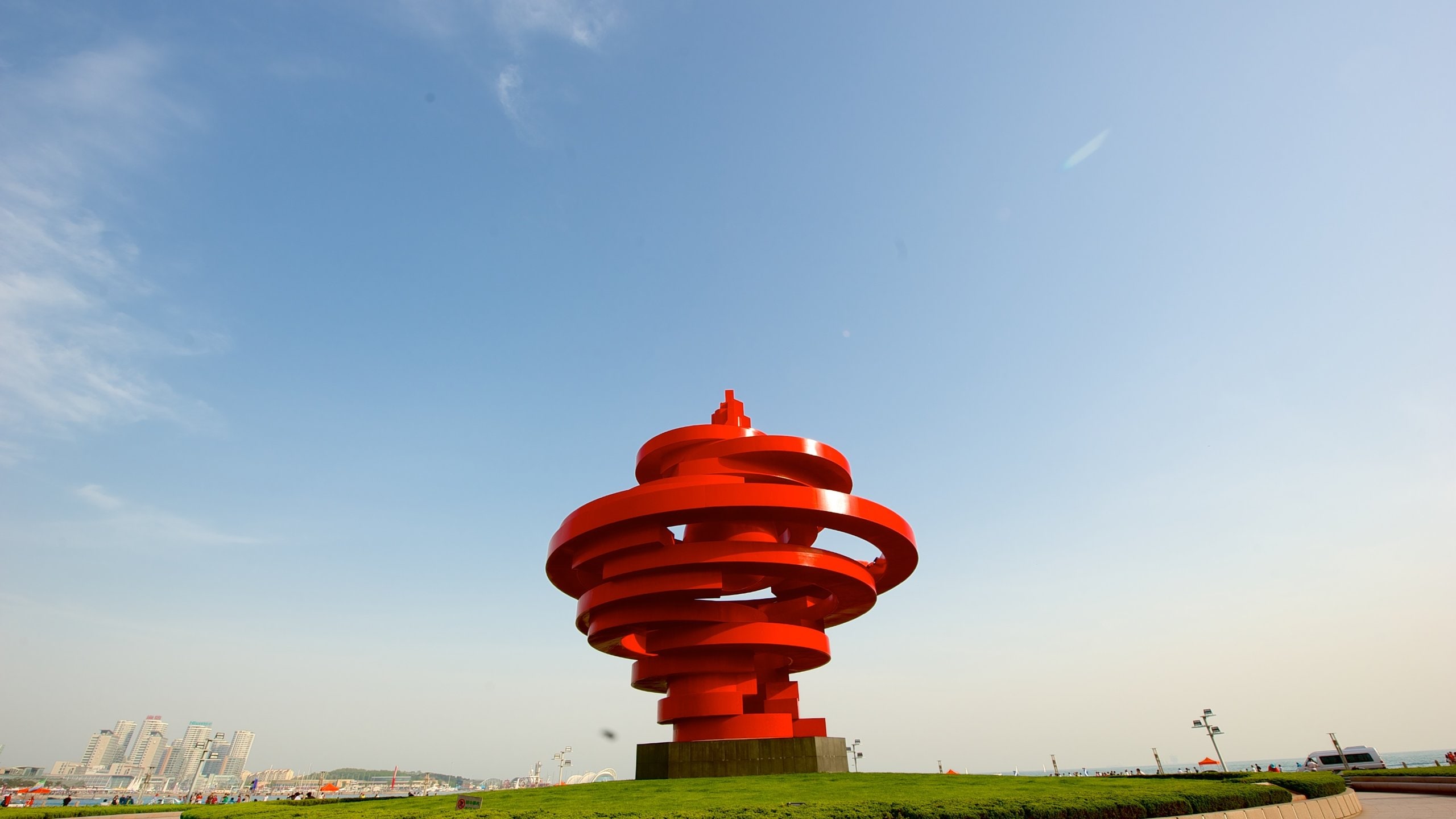 May Fourth Square, Qingdao City Vacation Rentals: condo and apartment ...