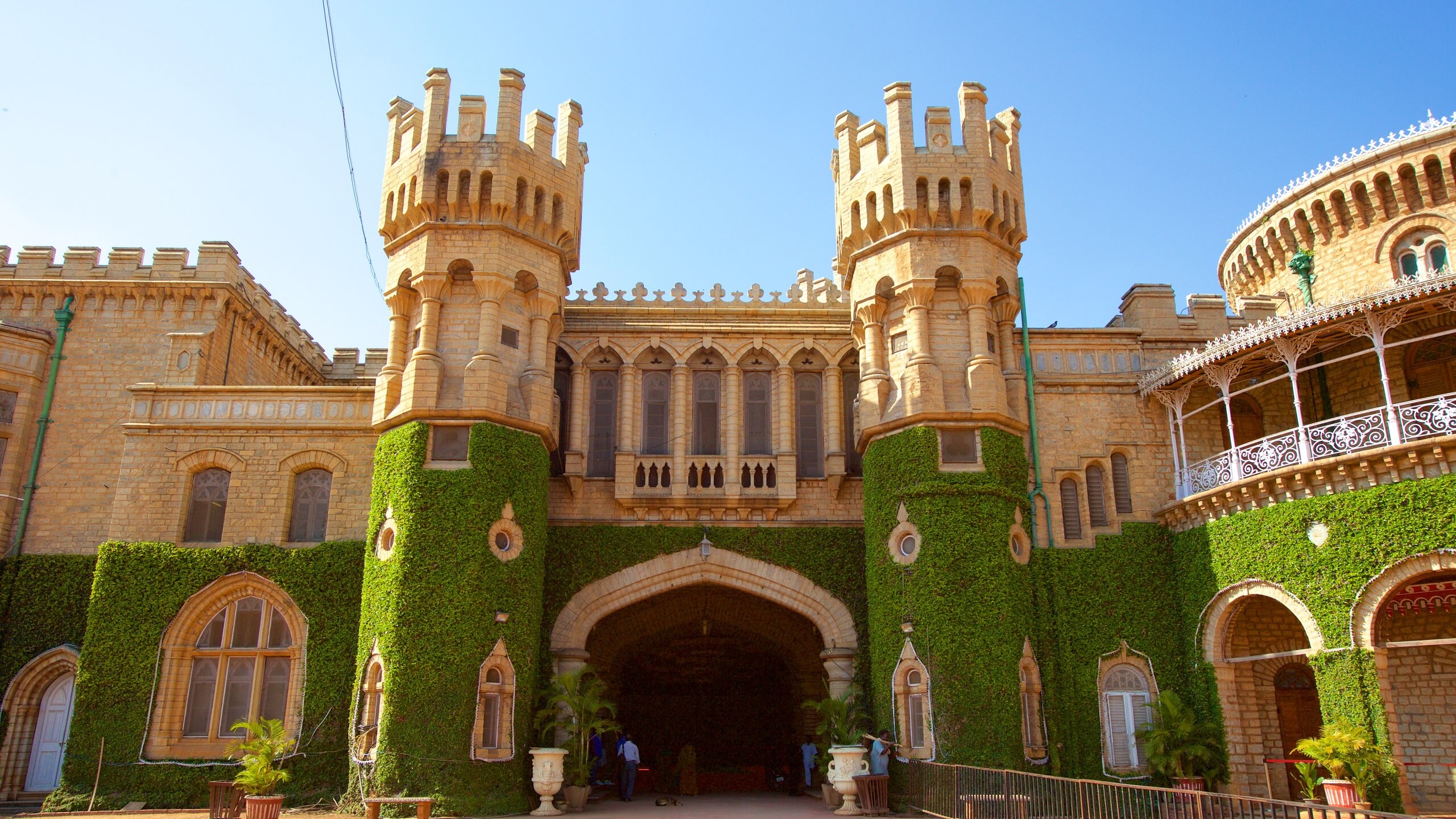 Bangalore Hotels Top 10 Hotels In Bangalore Bengaluru Hotel Deals On Expedia co in
