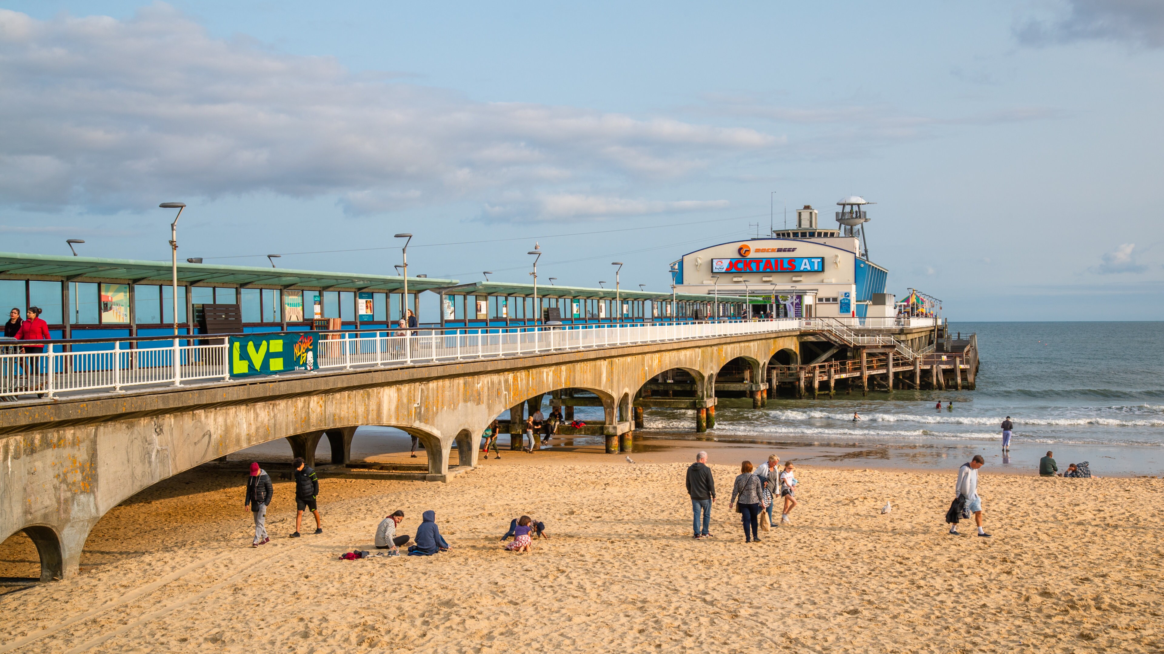 10 TOP Things to Do in Bournemouth July 2024 | Expedia