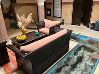 Seating area (internal courtyard)