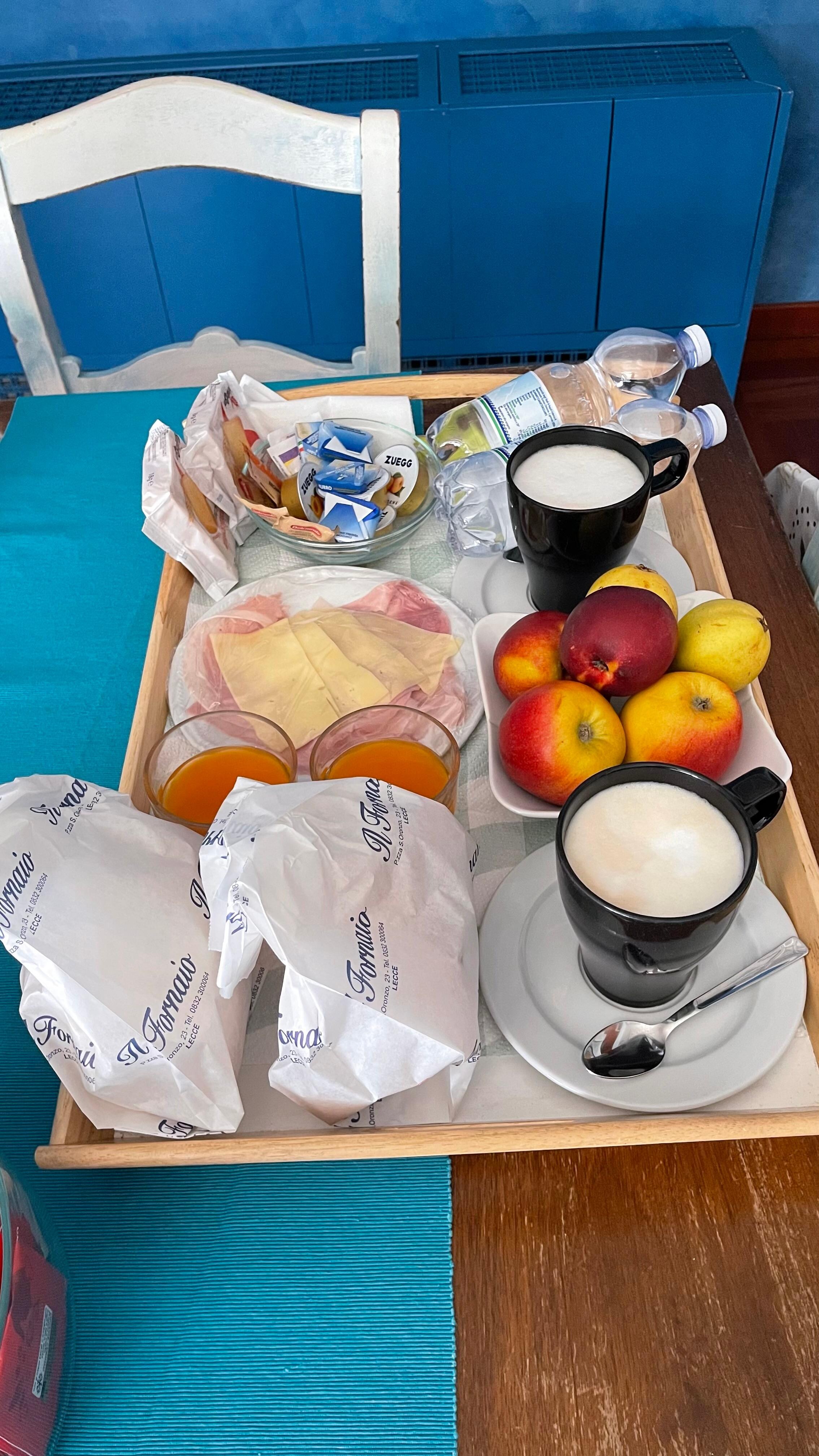Breakfast 