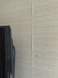 Wall paper separating