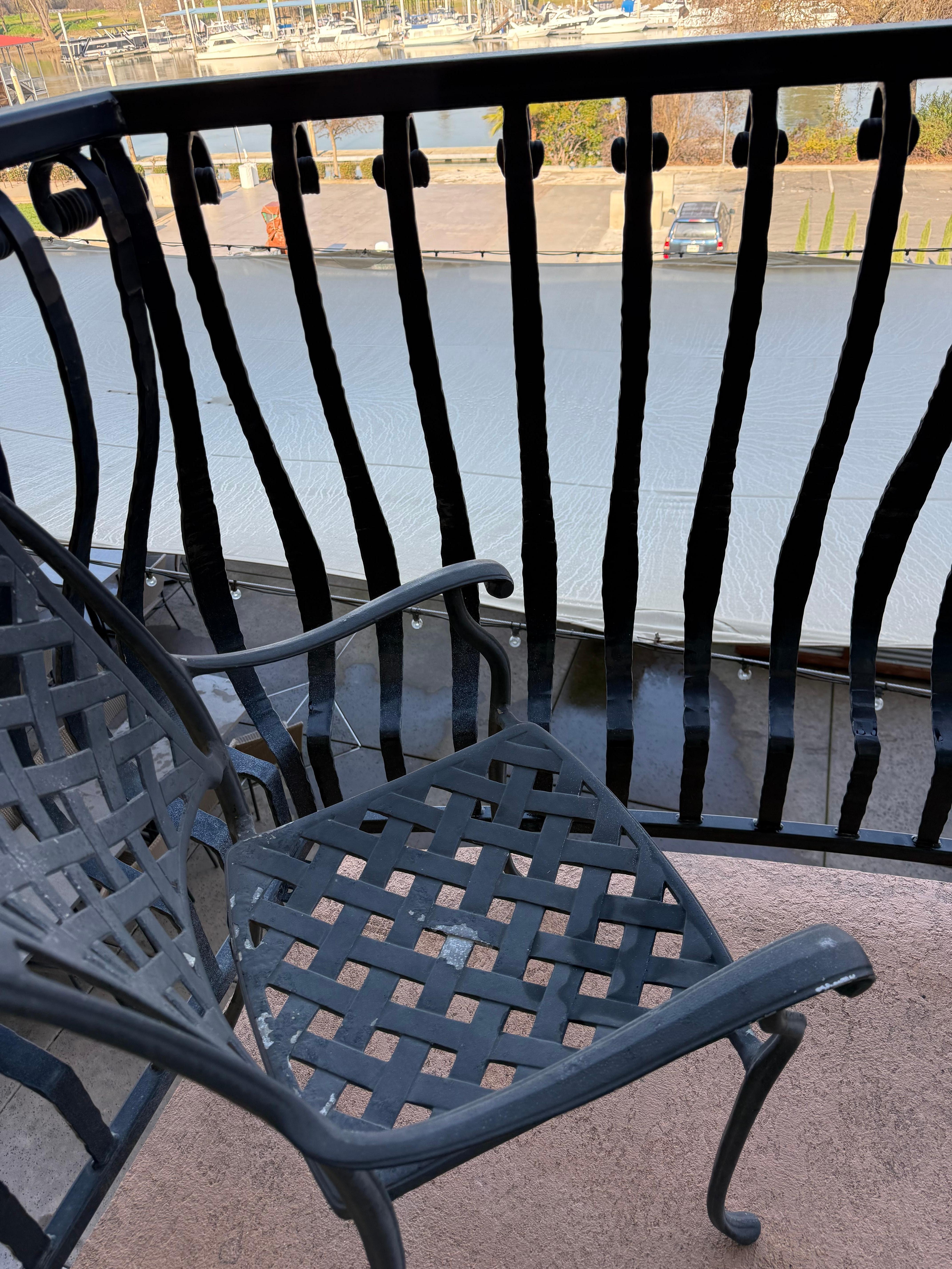 Outdoor furniture needs to be painted