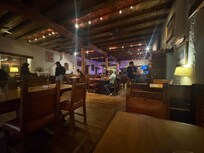 The lounge with free music