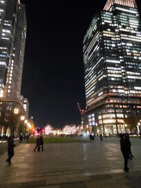 東京駅まで‥電車で20分くらい
イルミネーションが,綺麗でした。