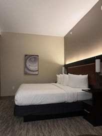 Room 436 was located at the very end of the hall and was very quiet.