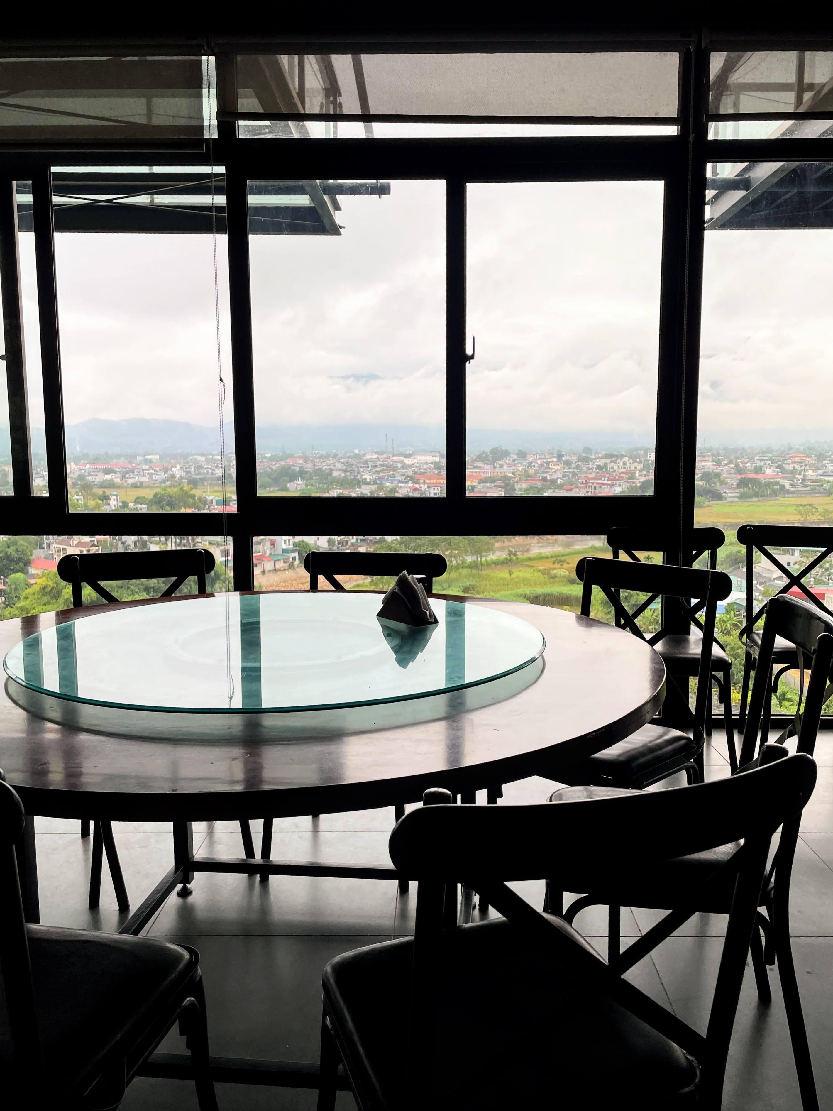 ホテルのレストラン