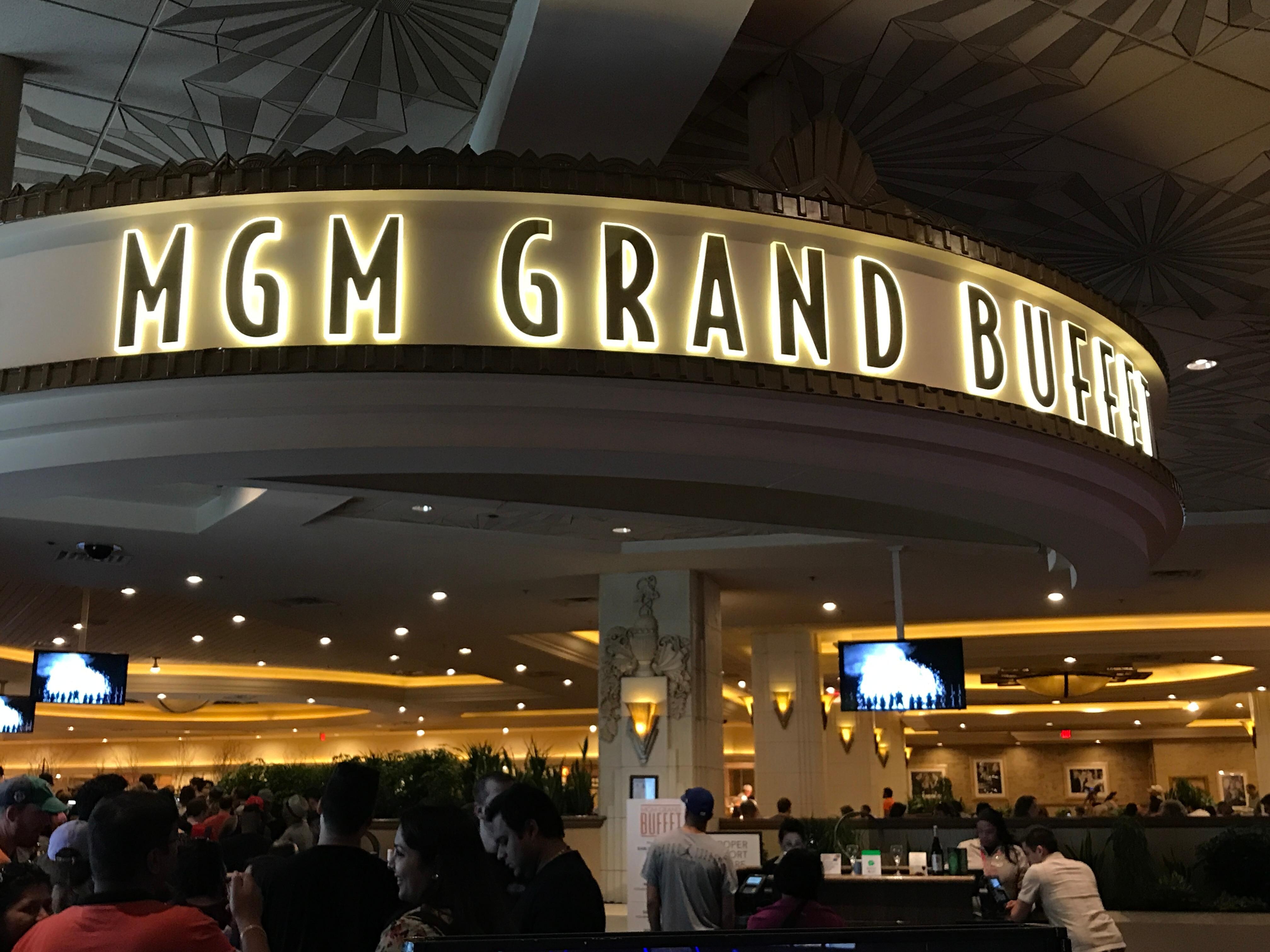 The Signature at MGM Grand, Las Vegas - Room Prices & Reviews | Travelocity