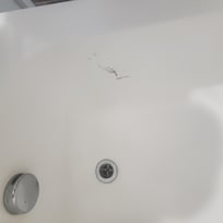 Hole in bathtub