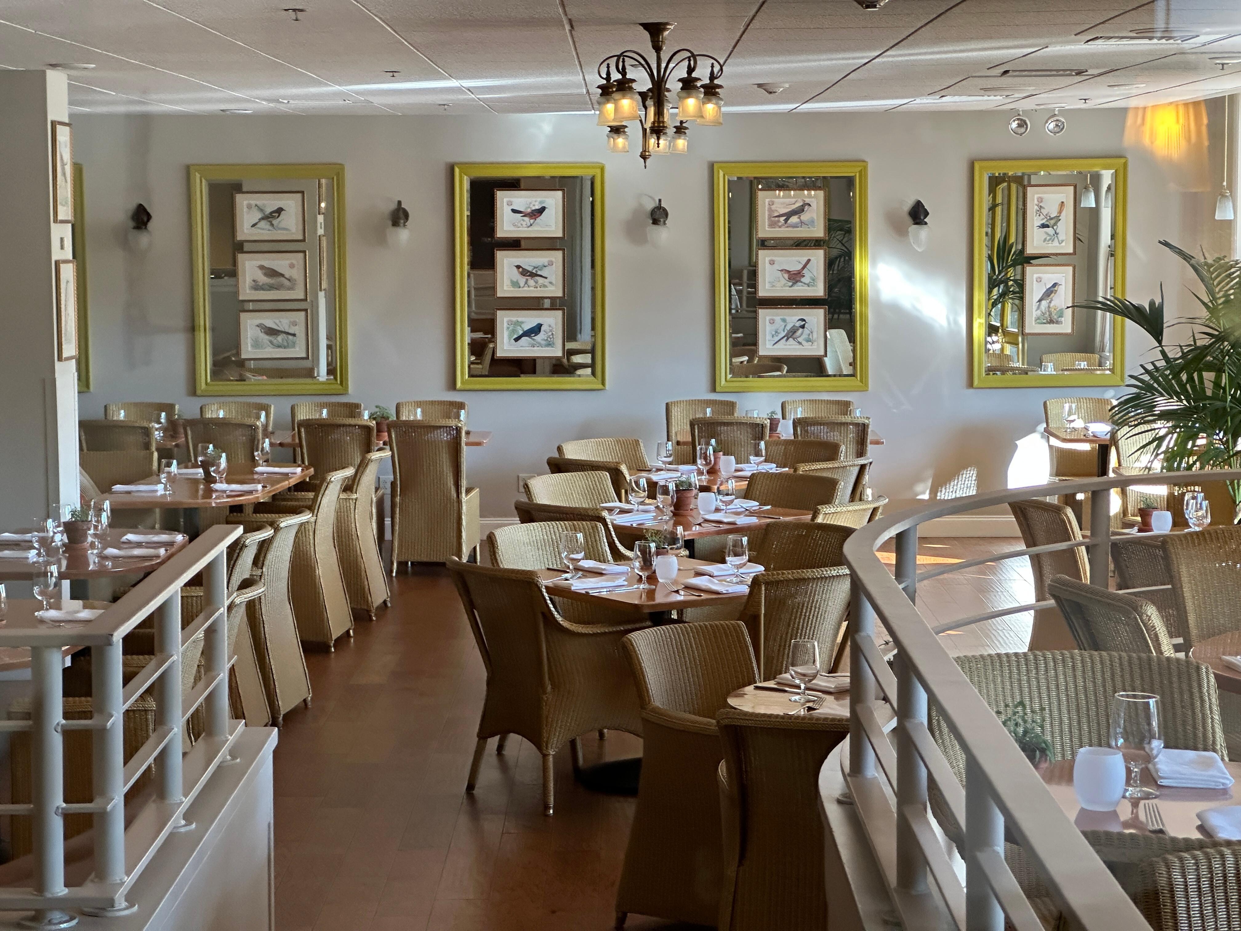 Ashland Springs Hotel in Ashland: Find Hotel Reviews, Rooms, and Prices ...