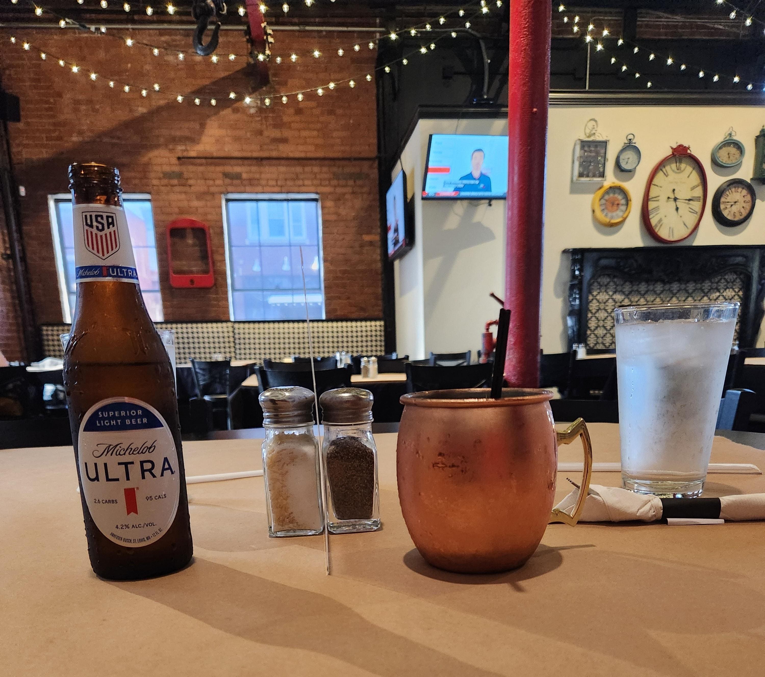 Chowhouse restaurant right around the corner from hotel