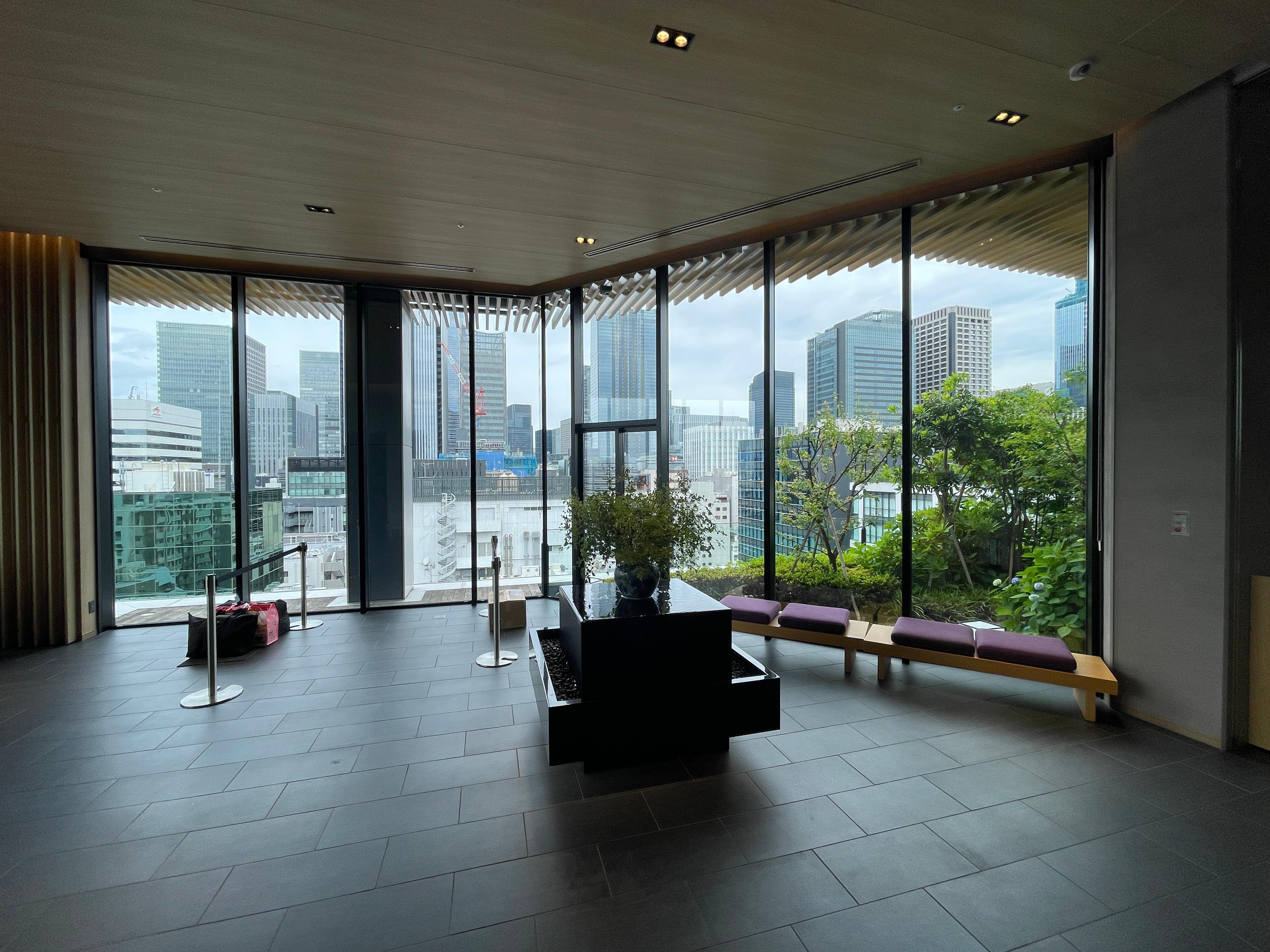 14th Floor Lobby