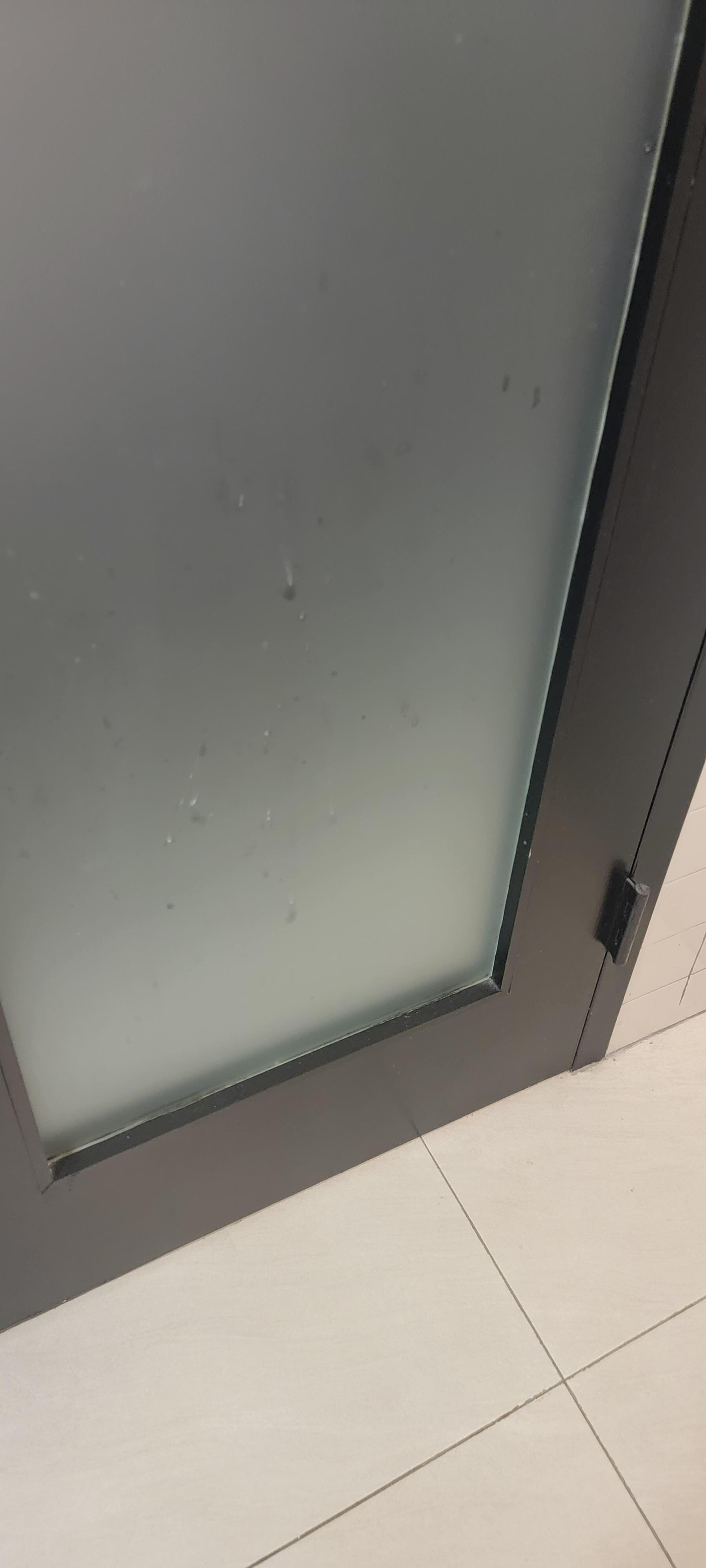 Dirty glass