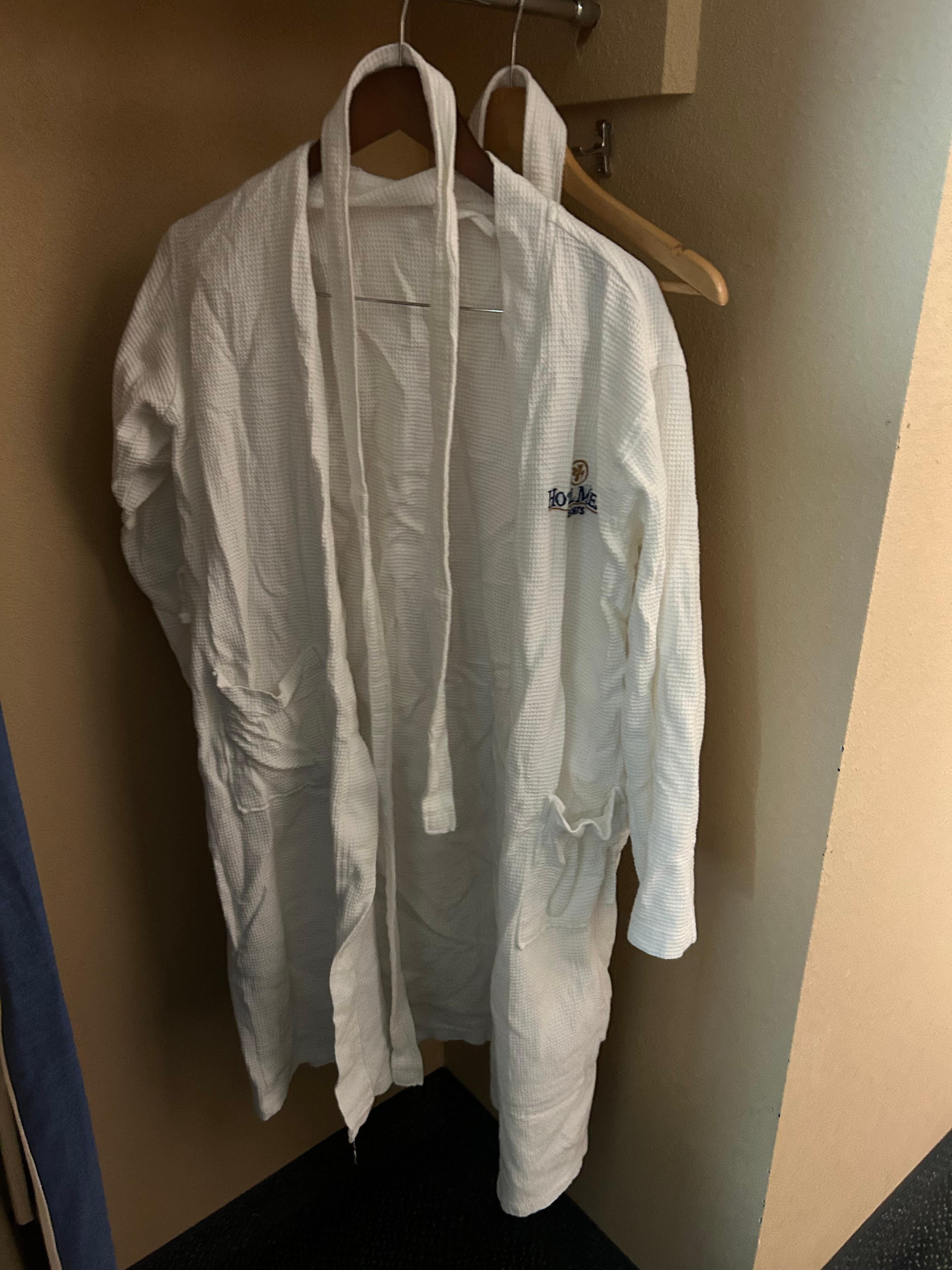 Robes to use but very wrinkled and scratchy 