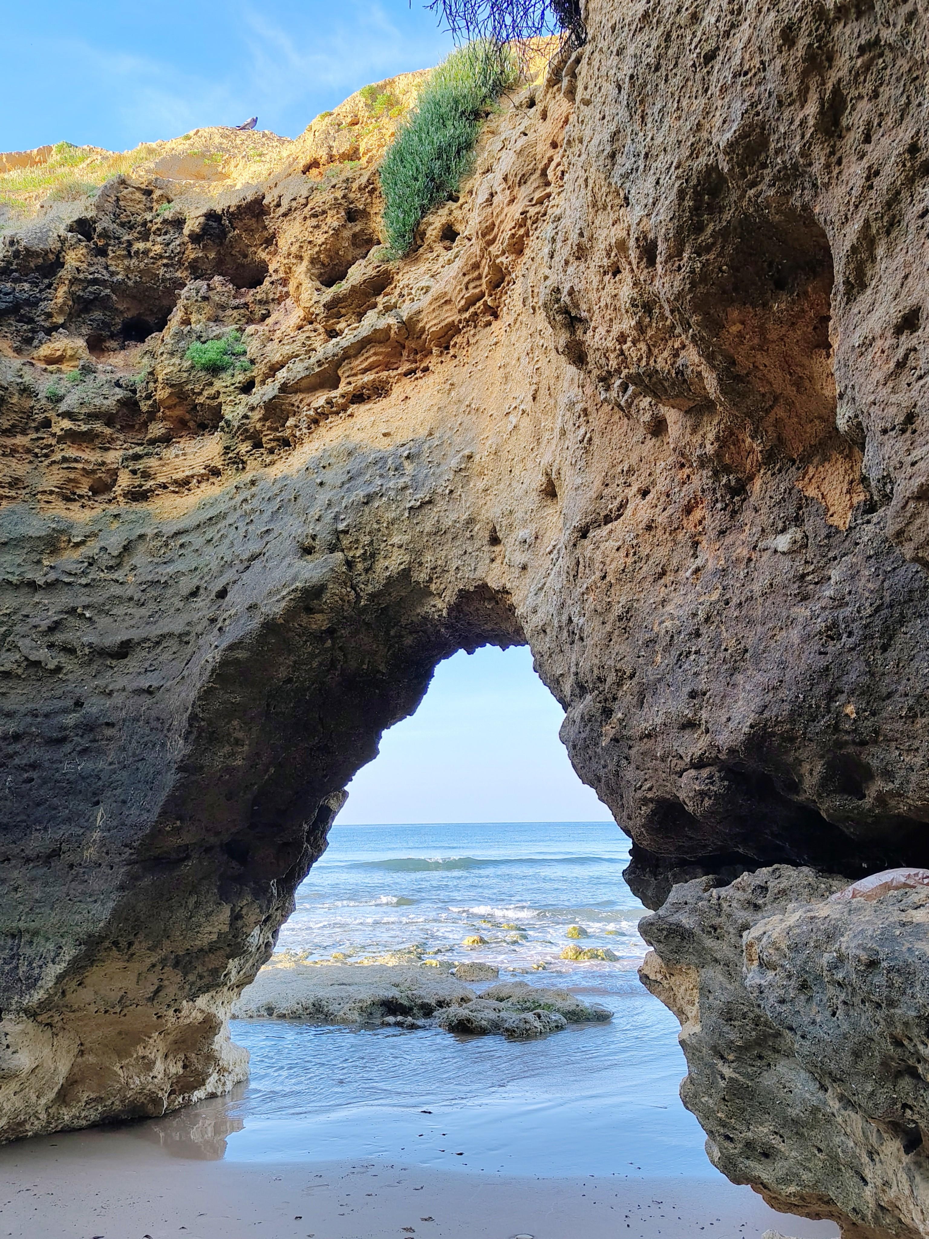 Trou d'Olhos d'Agua am Strand