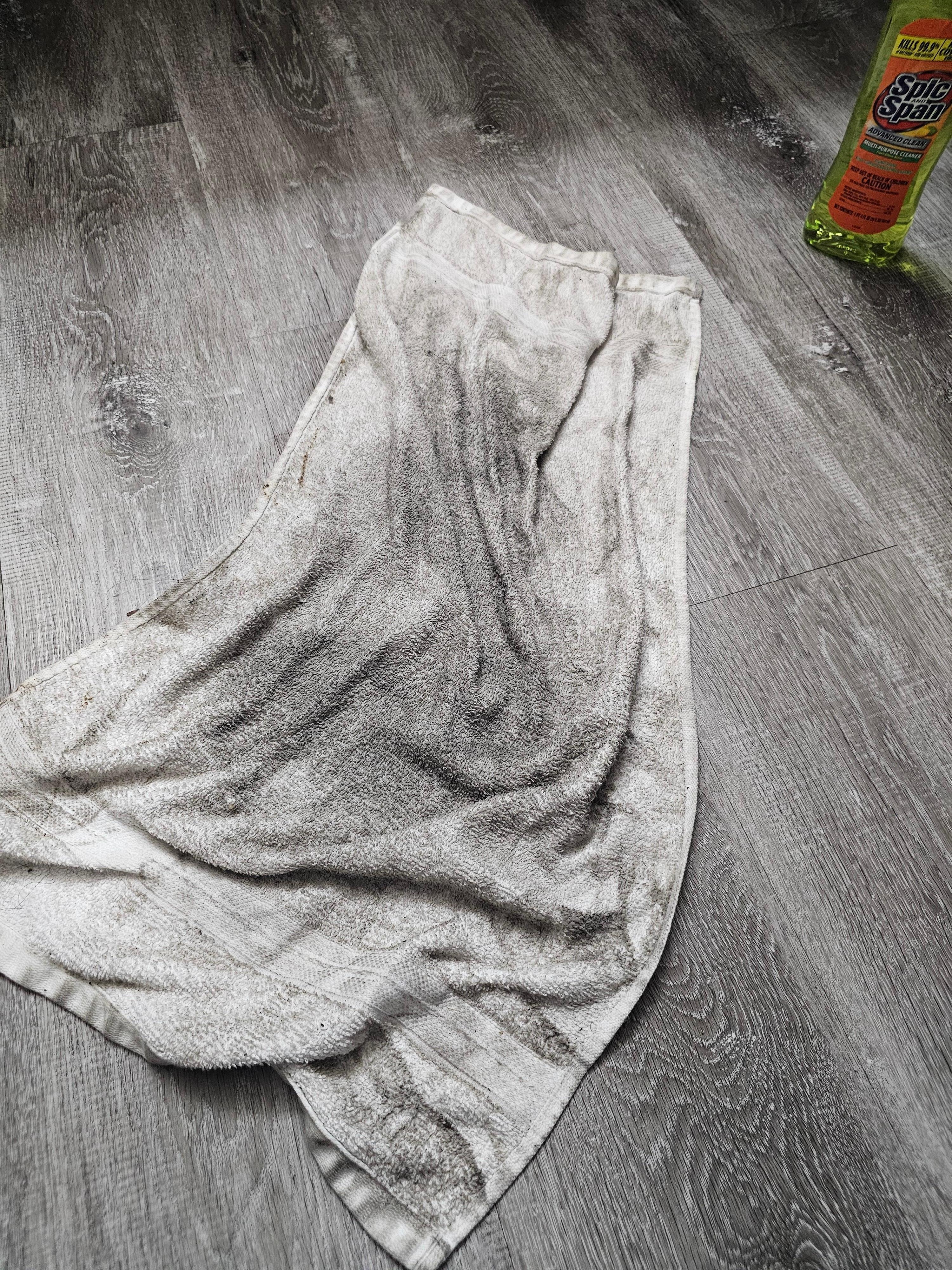 Towel used to clean dirt from the floor 