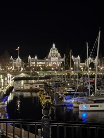 Parliament building illuminated. So pretty!