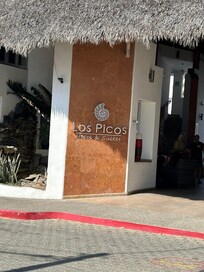 Entrance to reception