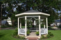 The gazebo was also beautiful and had a ceiling fan and was lighted at night. We drank our morning coffee at the gazebo while waiting for breakfast.