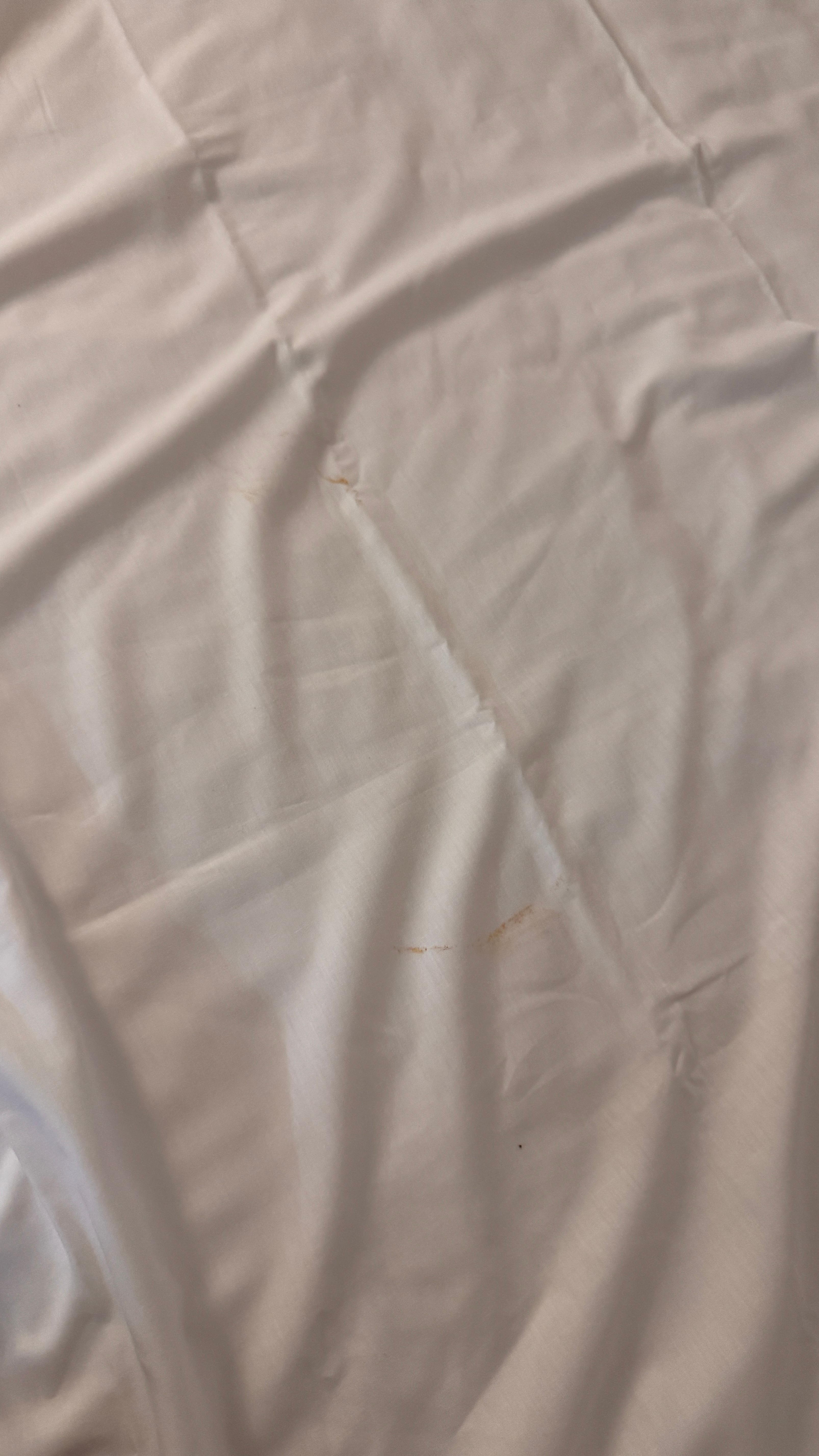 dirty bedsheet 