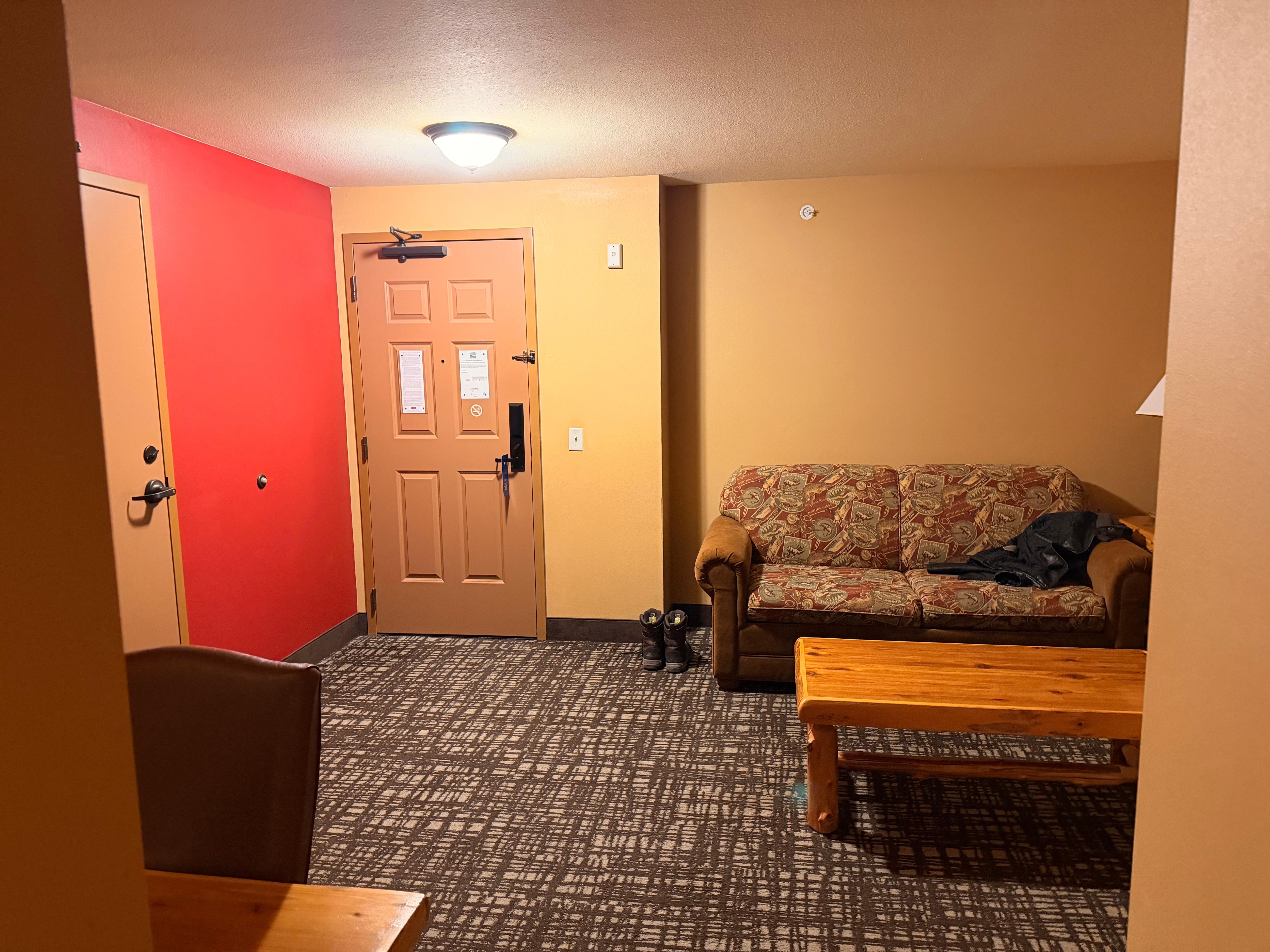 Living space in 1 bed room