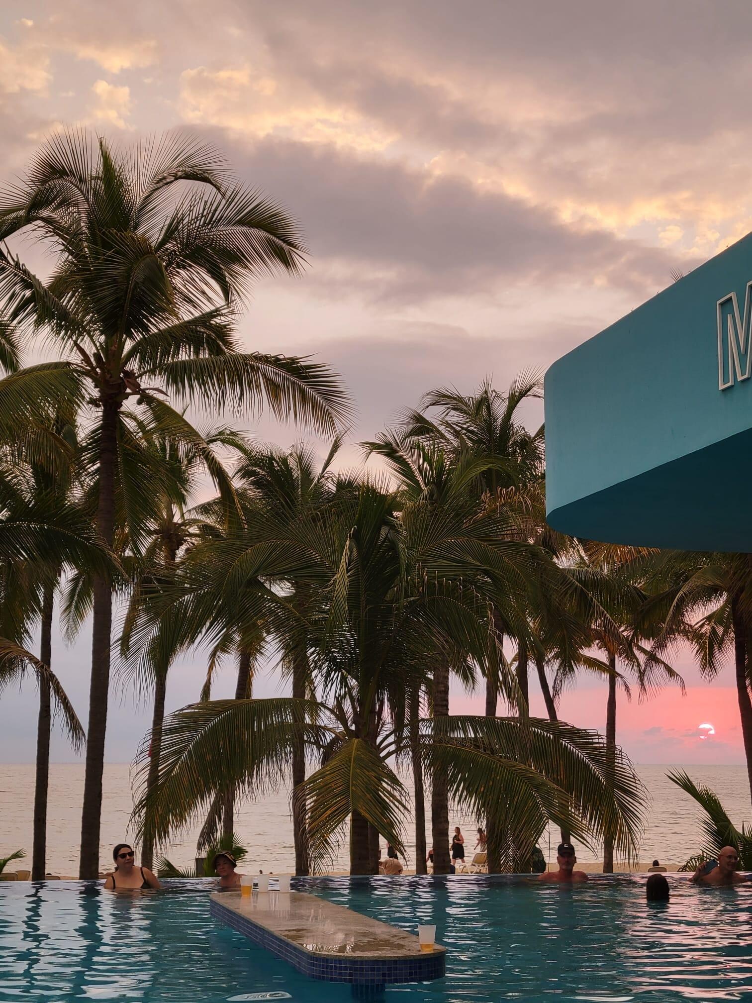 Book Riu Vallarta All Inclusive in Nuevo Vallarta | Hotels.com