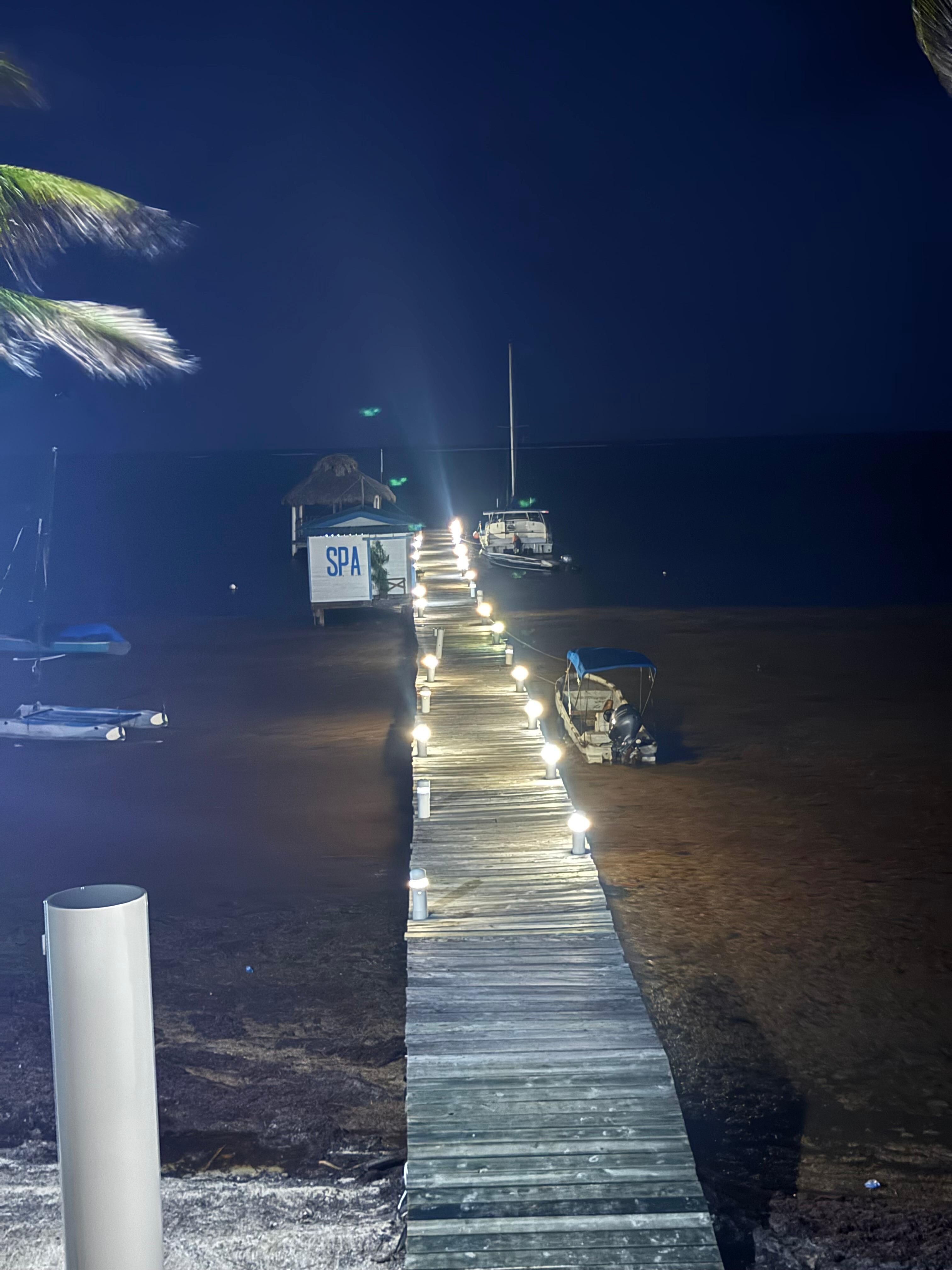 Jetty right by rooms
