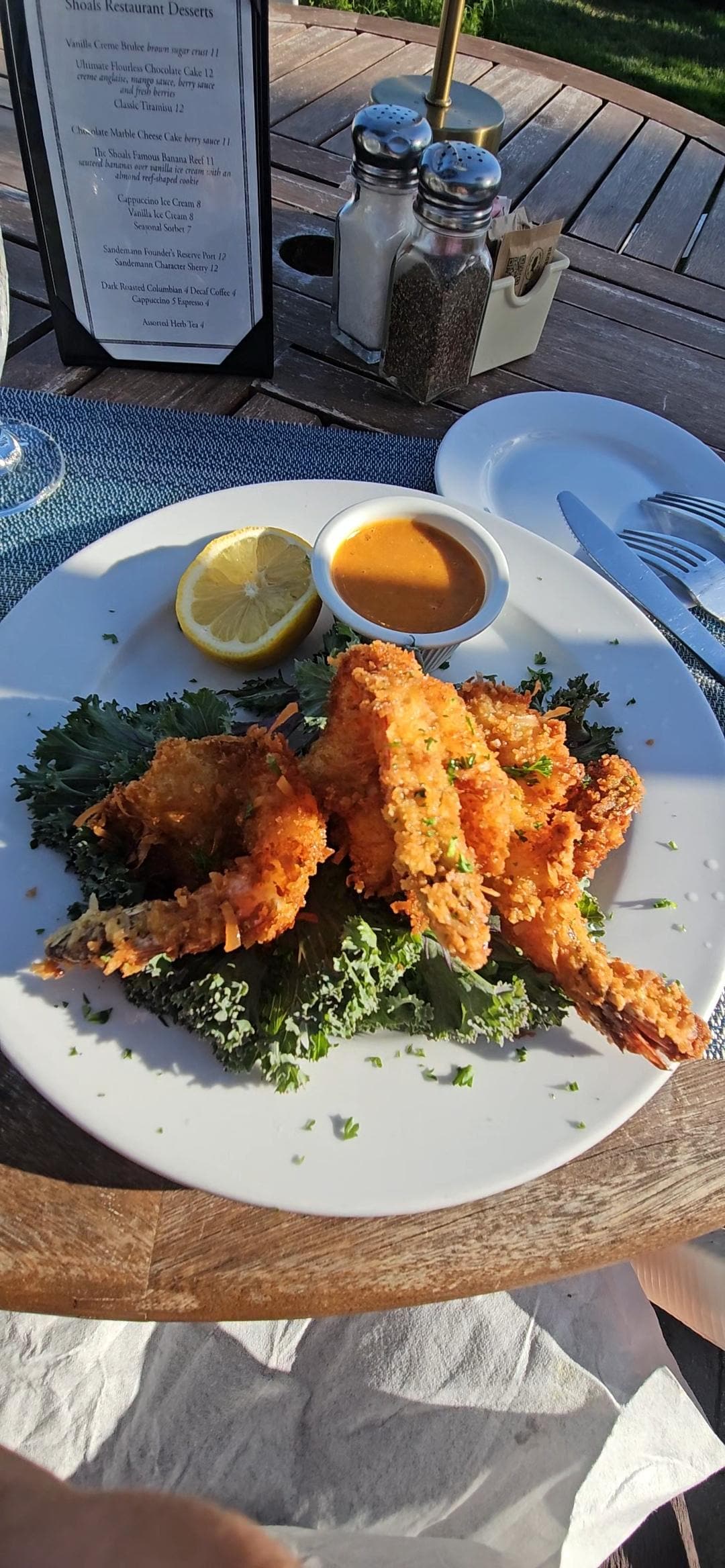 Coconut shrimp entree 