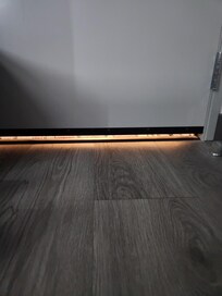 gap under entrance door