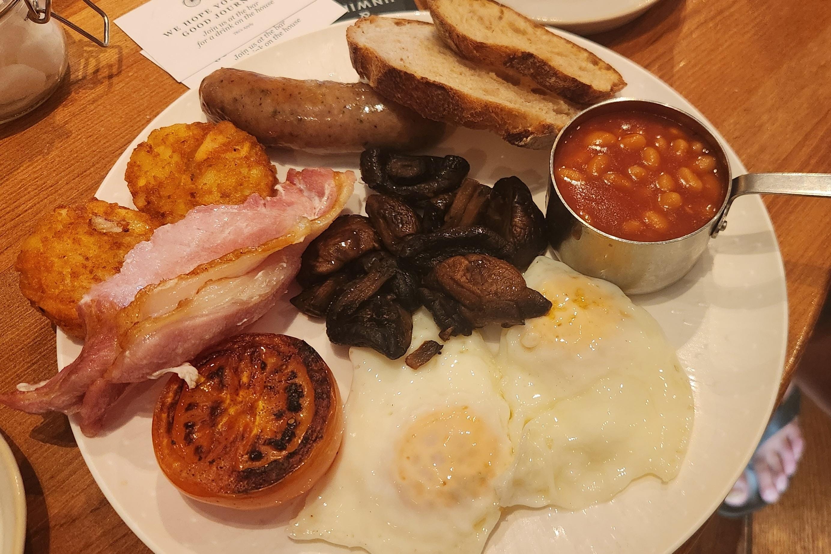 I ordered a Full English Breakfast from the Restaurant and it was also complimentary. It was delicious too!