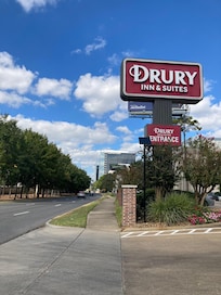Street near hotel toward office building 1333 West Loop( if somebody needs Consulate General)
