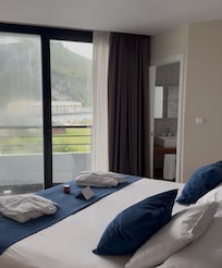 Chambre avec baignoire