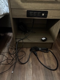 Broken alarm clock with random wires