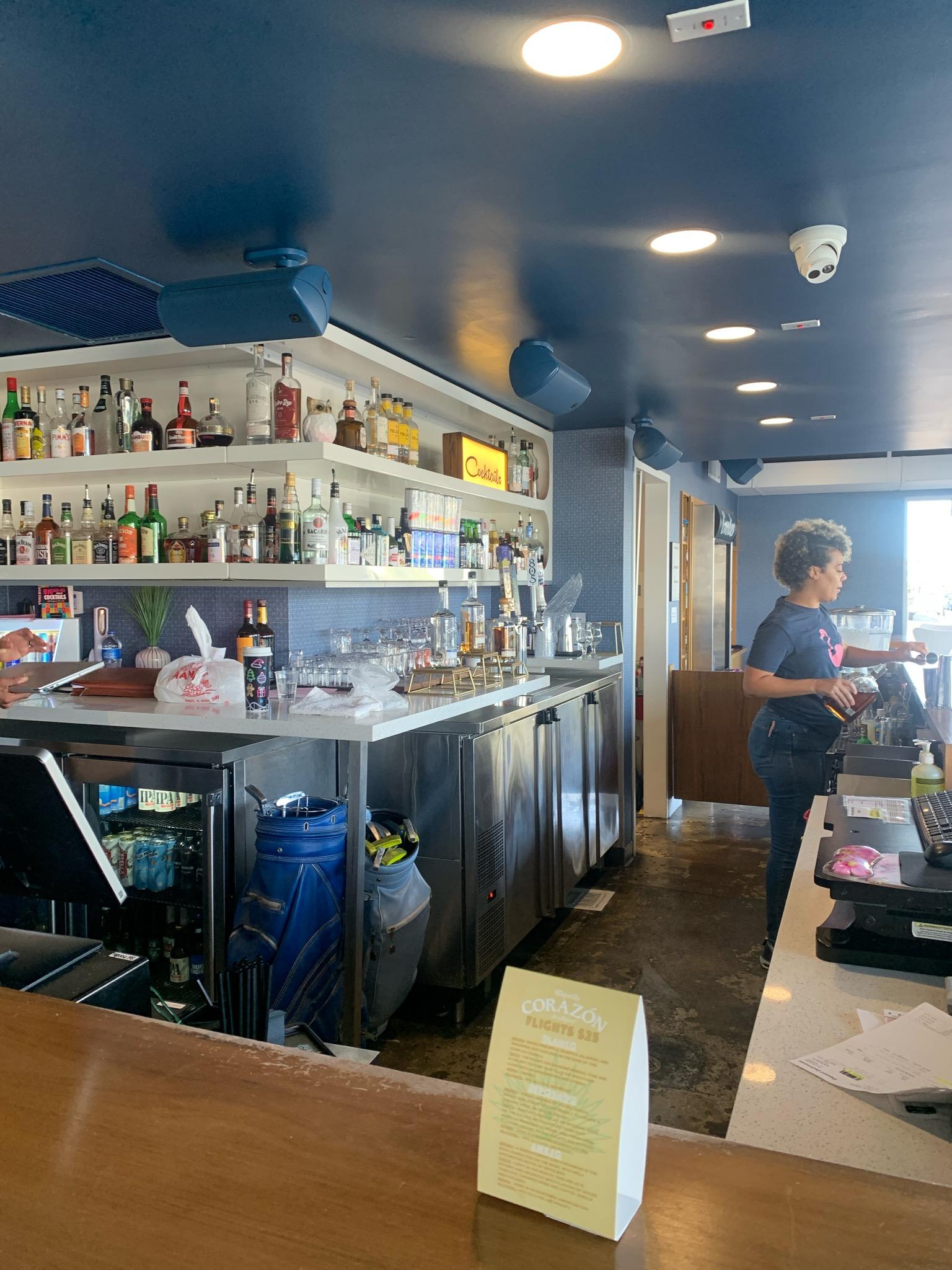 Super Convenient to have a bar 24hrs. 