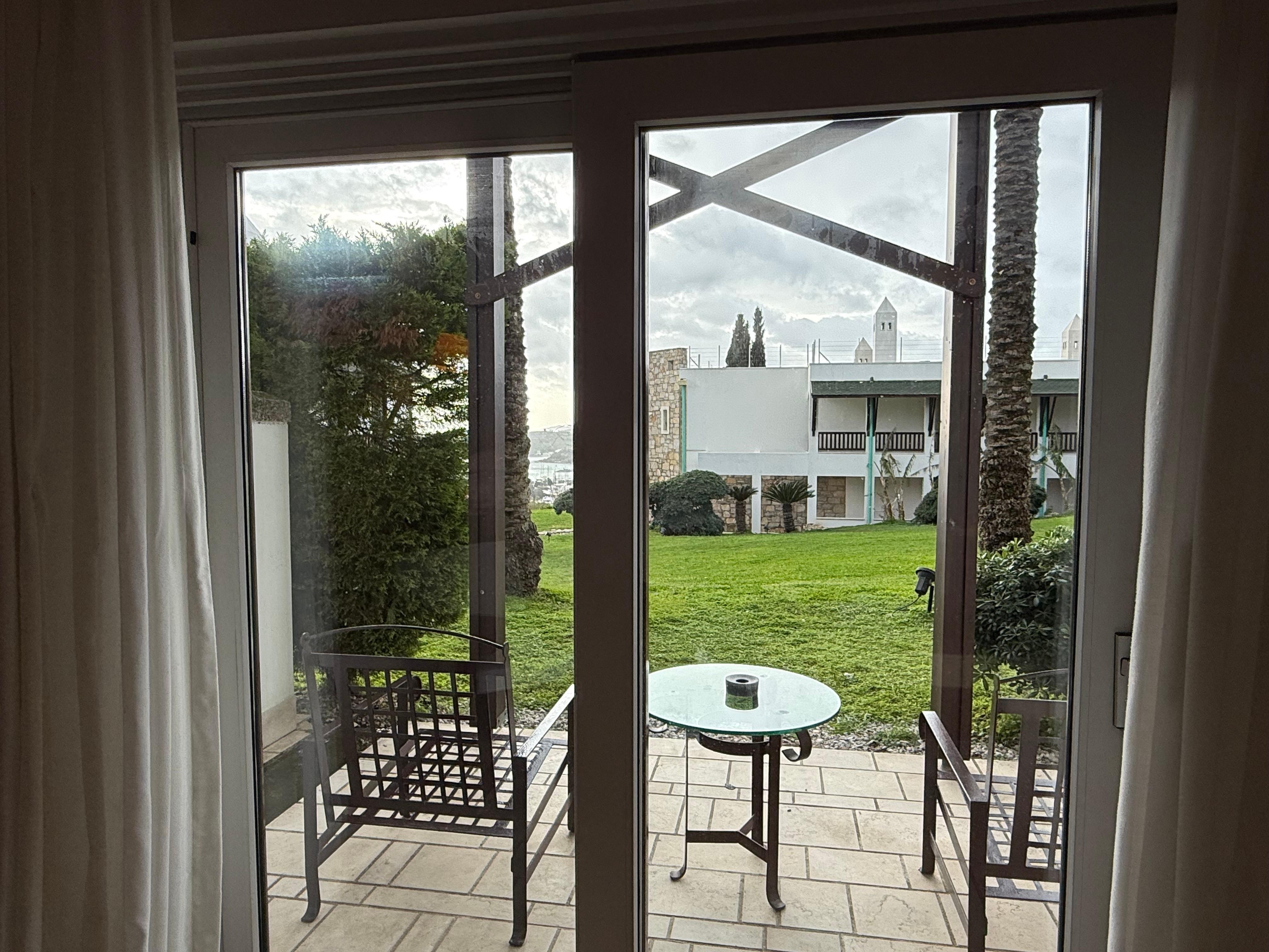 What they call luxury room with sea view