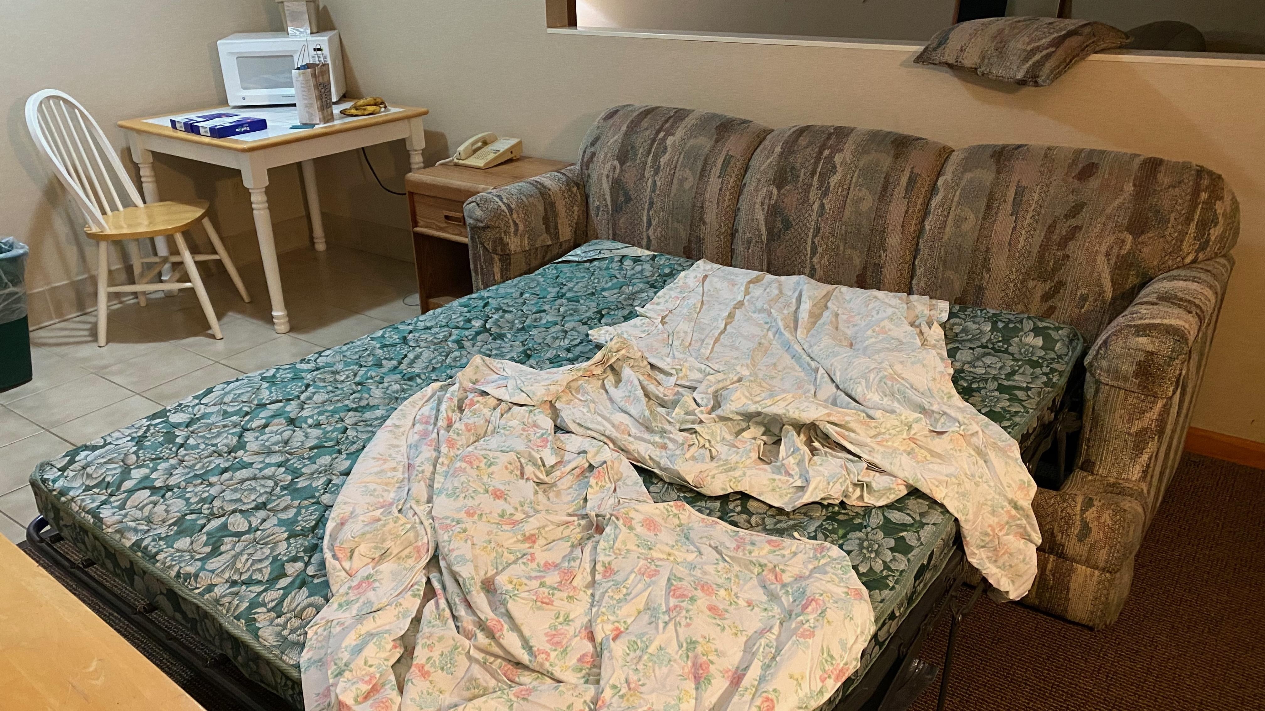 Sofa Bed had not been changed or cleaned in recent times