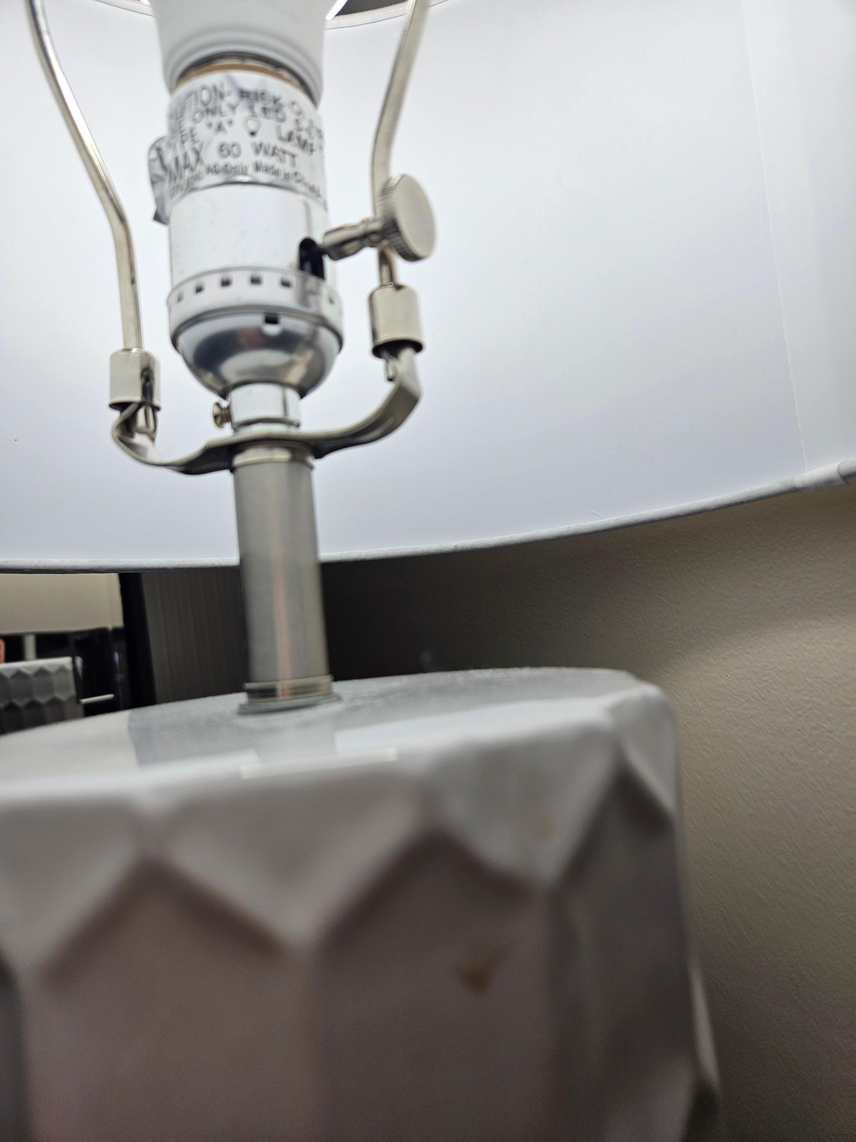 Old lamp with no USB charger