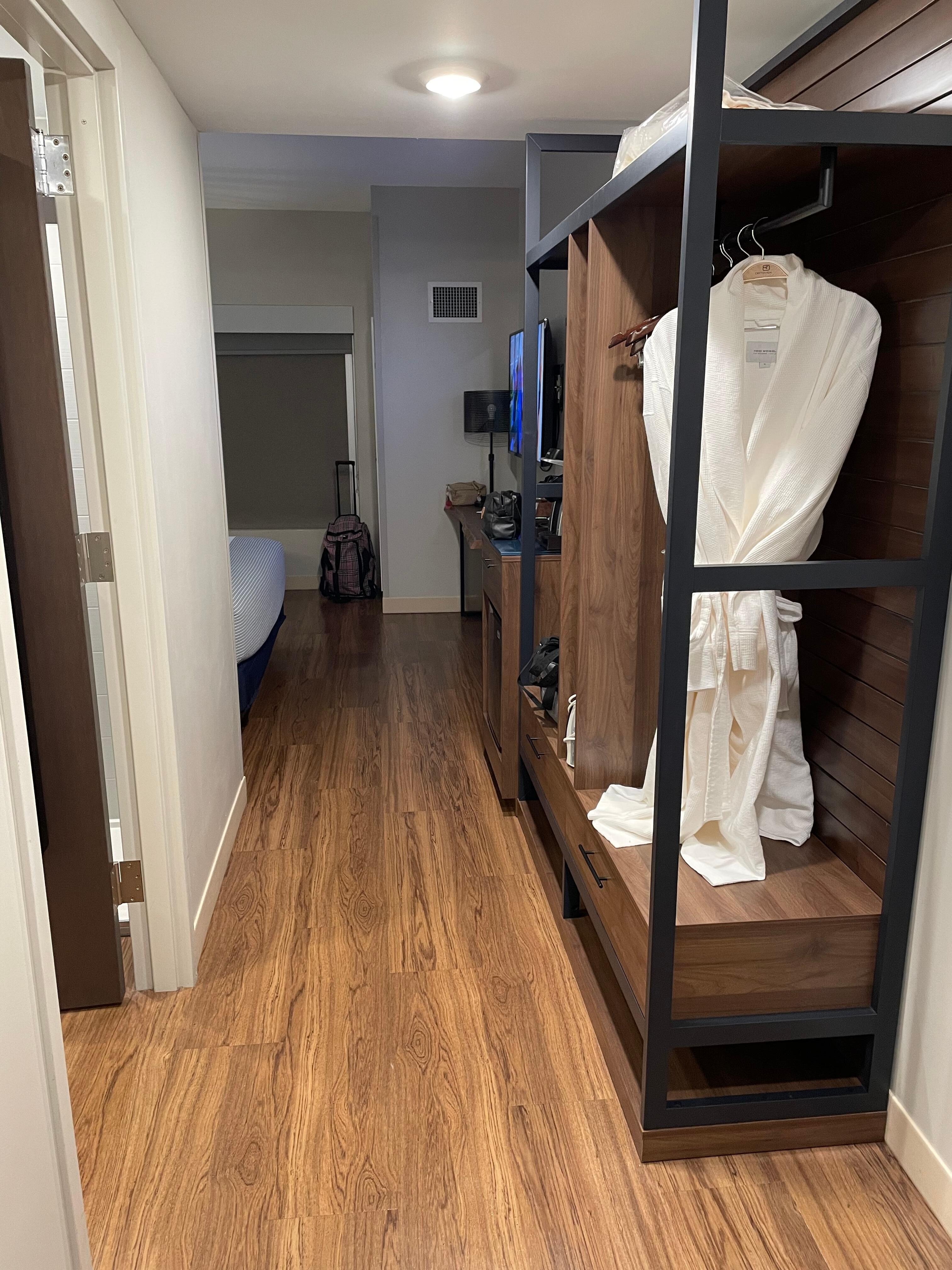 Book Saranac Waterfront Lodge in Saranac Lake | Hotels.com