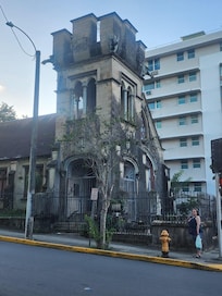 Church next to the hitel