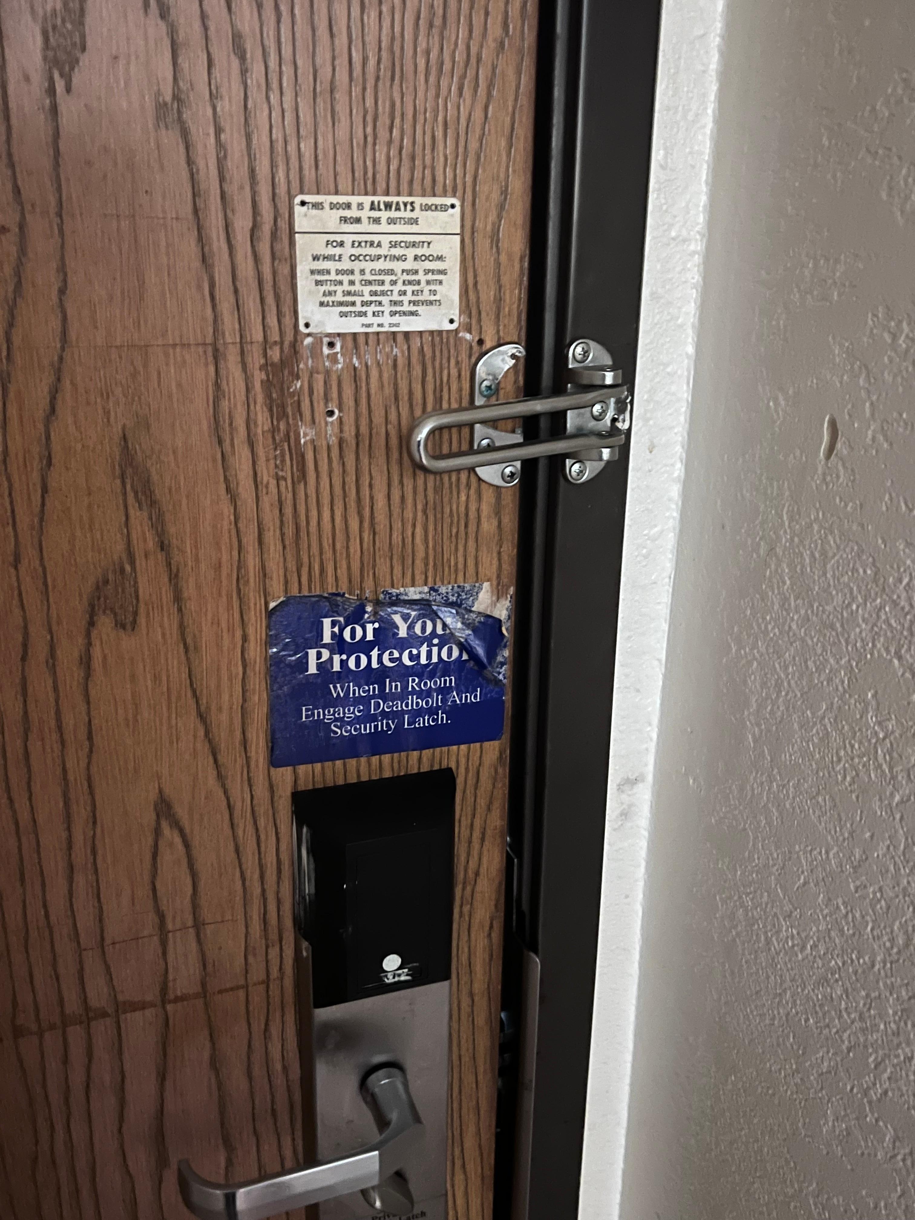 Supposed to be able to latch the door for safety, but..