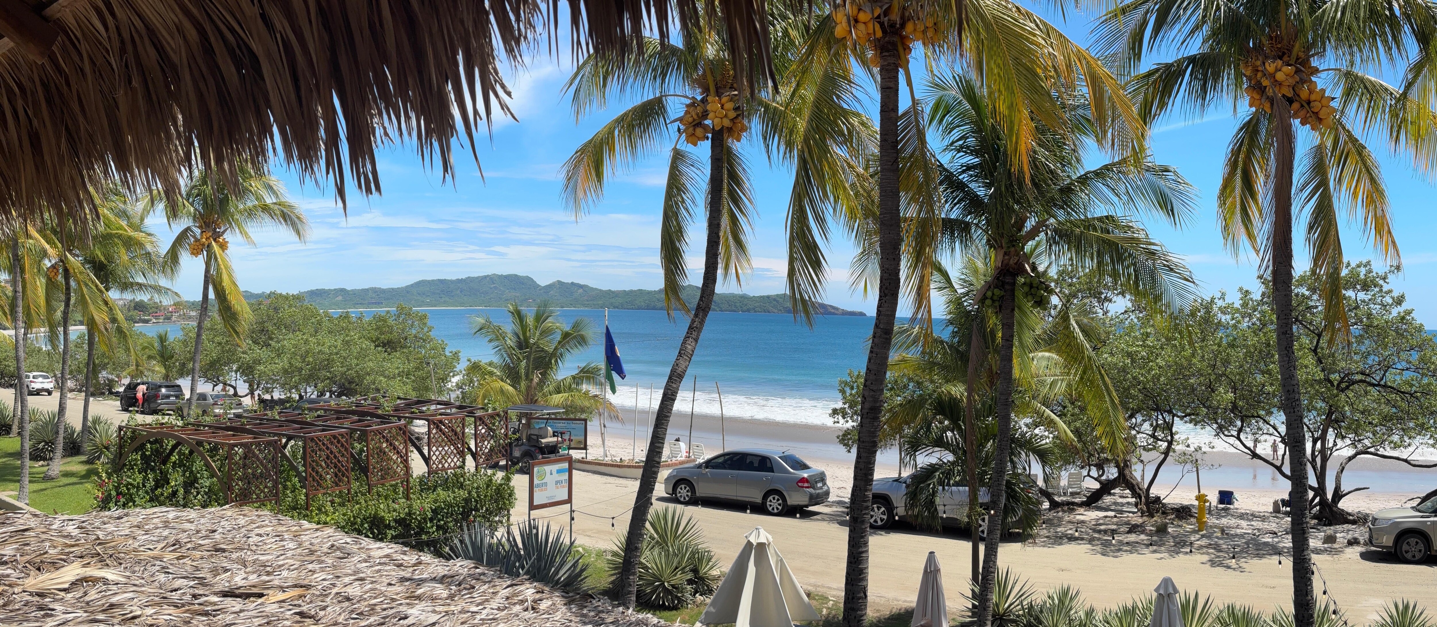 View if the beach 