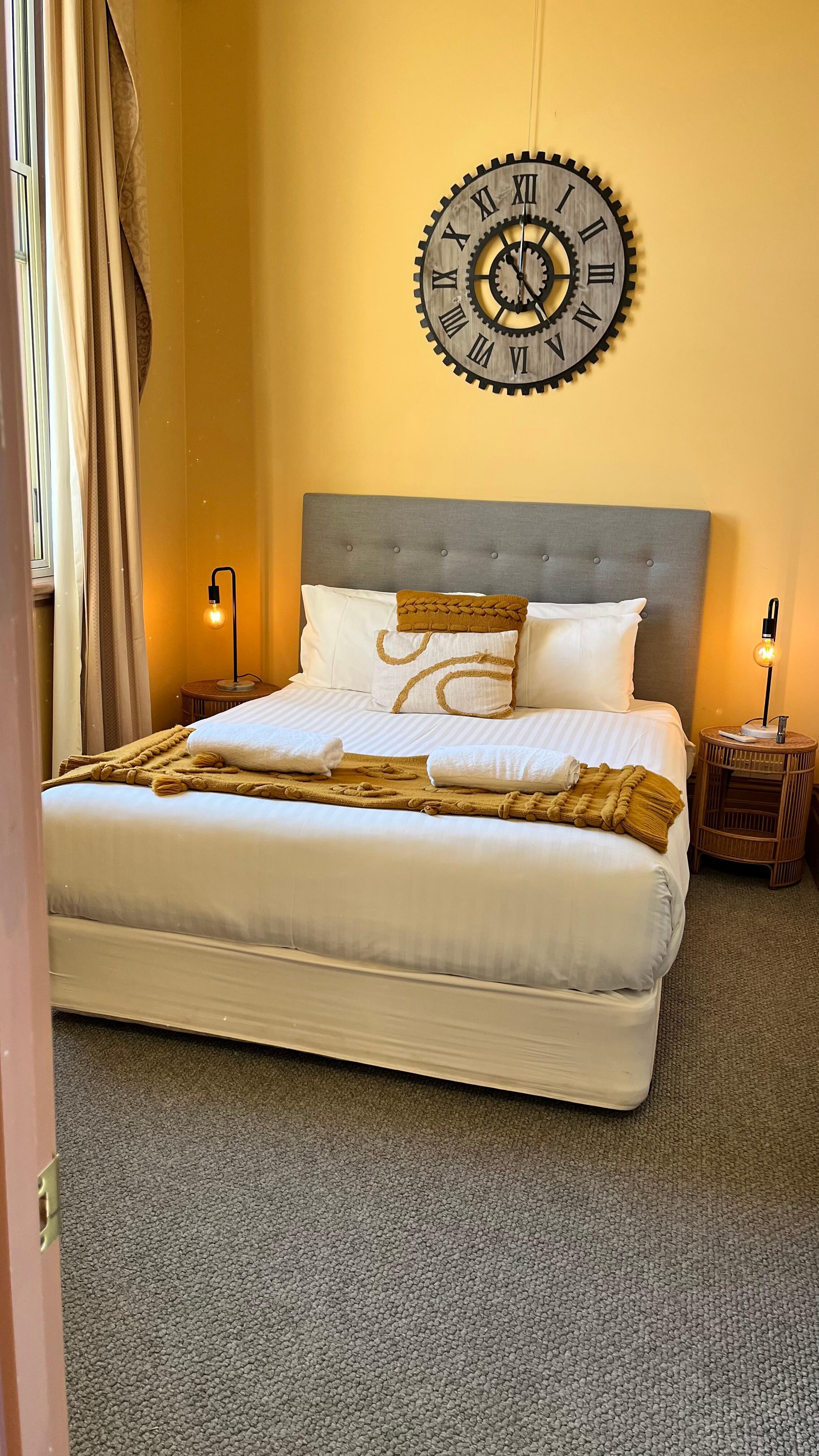 Separate bedroom with QS bed 