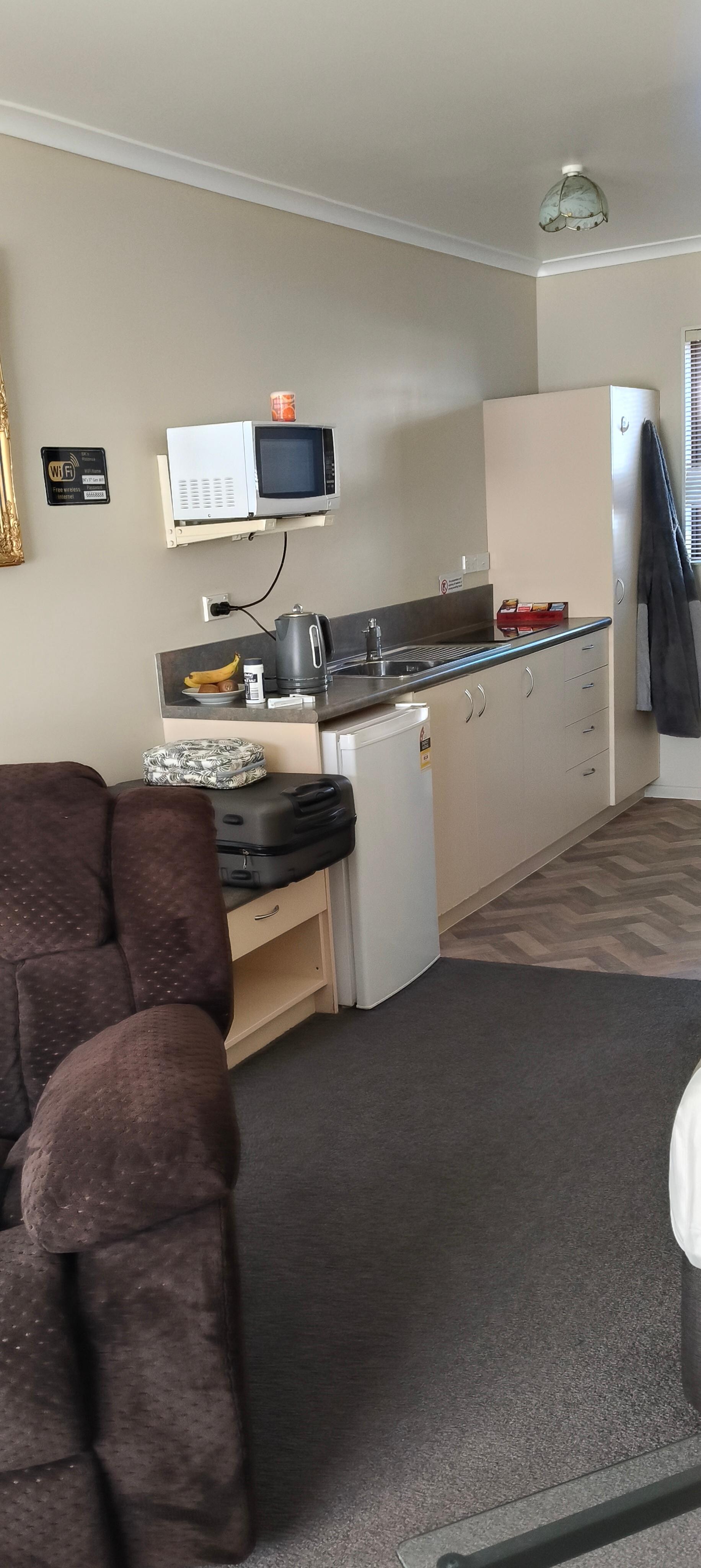 Well equipped kitchen