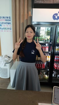 Gave, the friendly and helpful.